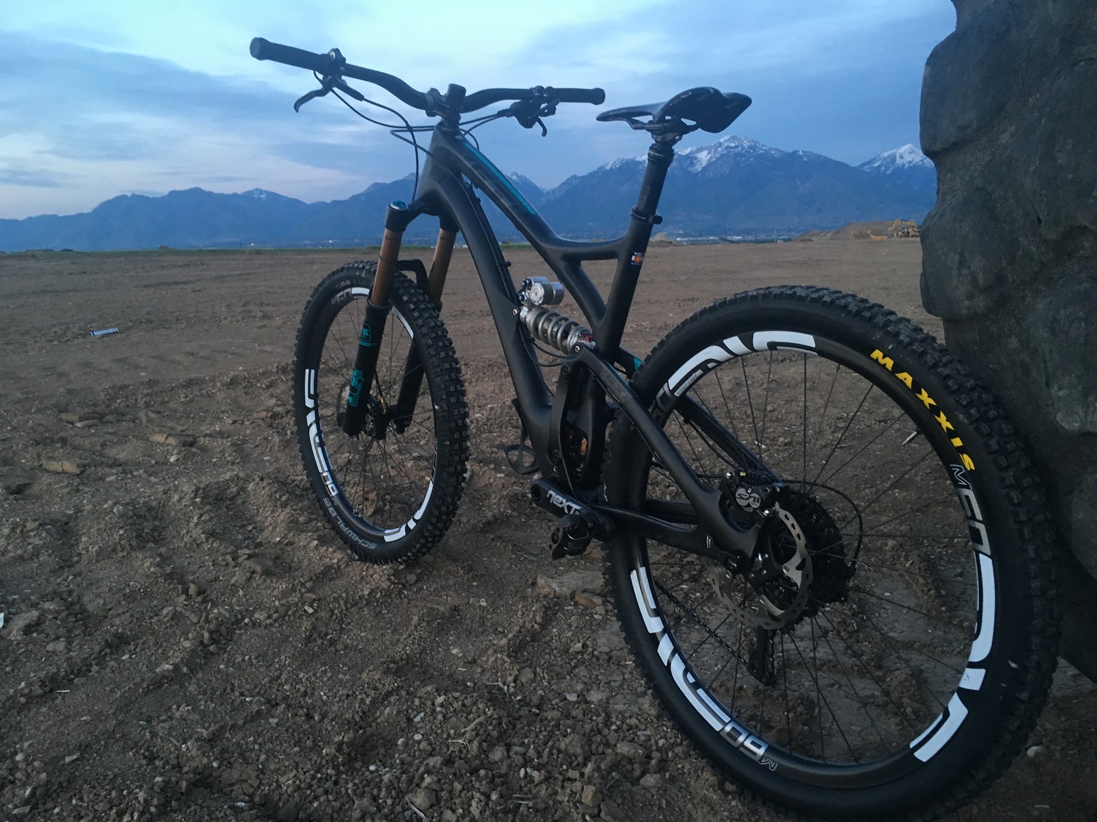 Mtb Enthusiasts of Utah Yeti SB5c - lcbogey's Bike Check - Vital MTB