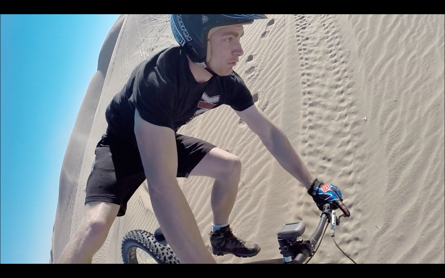Fatbike Session in Socal on the Fatback Corvus with Pat Smage ...