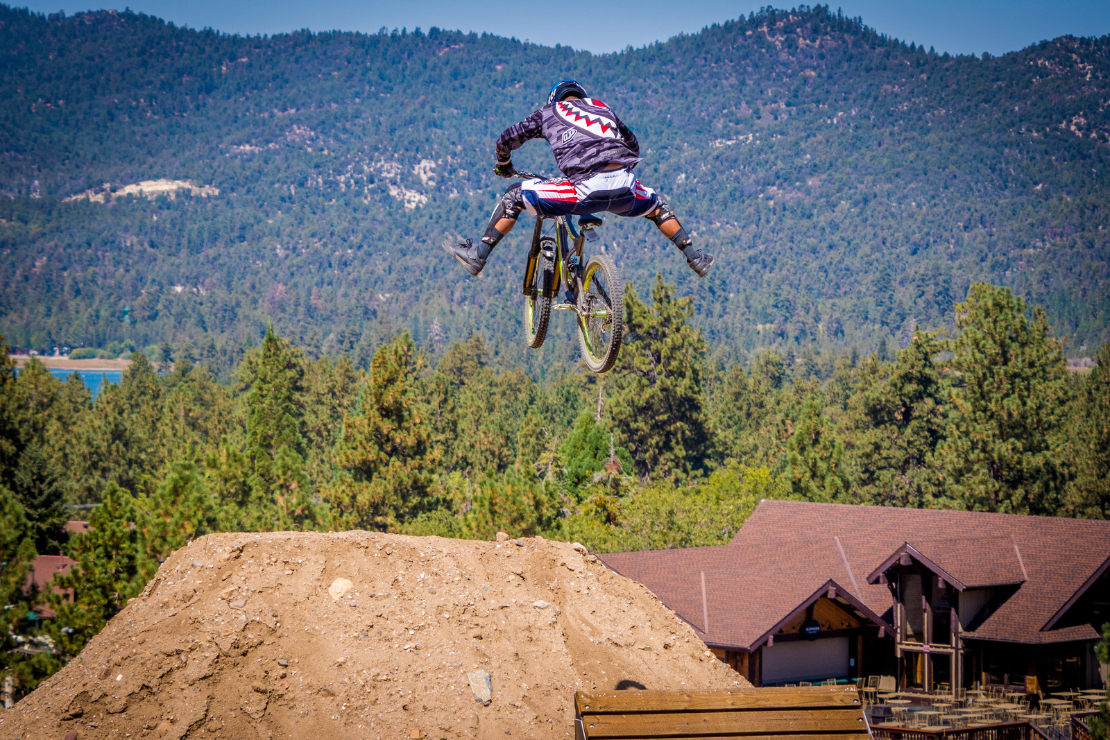 No-footer - entronke - Mountain Biking Pictures - Vital MTB