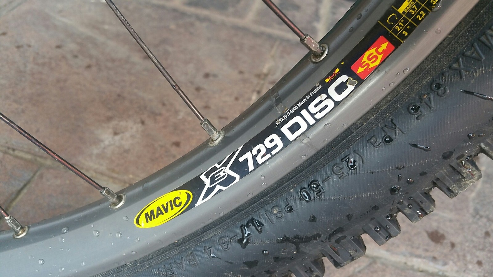 Foes Fly - Tristan_Mayor's Bike Check - Vital MTB