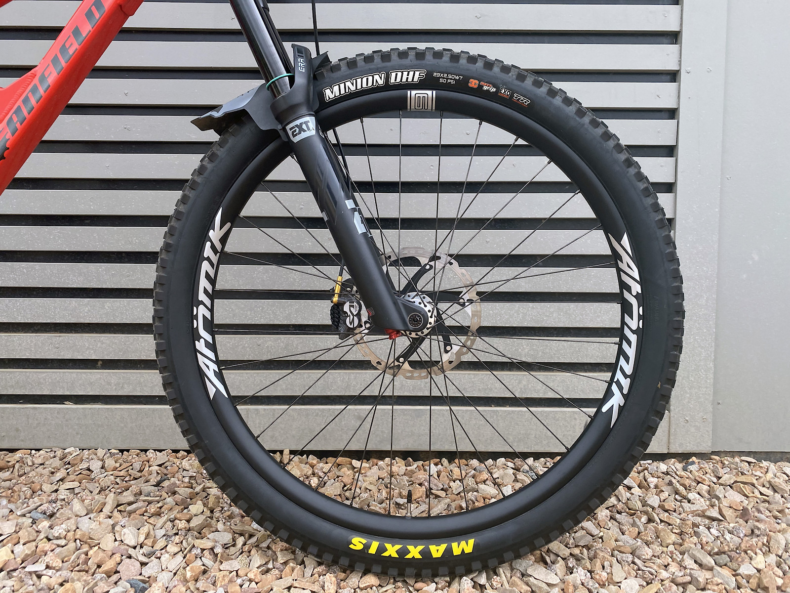 Canfield Lithium Custom Build - Don1138's Bike Check - Vital MTB