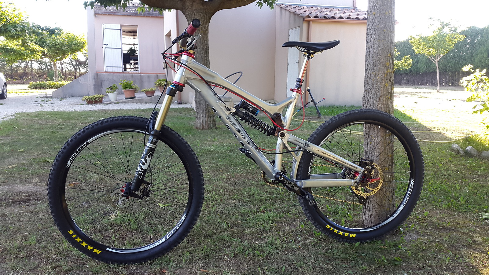 intense uzzi - florian377's Bike Check - Vital MTB