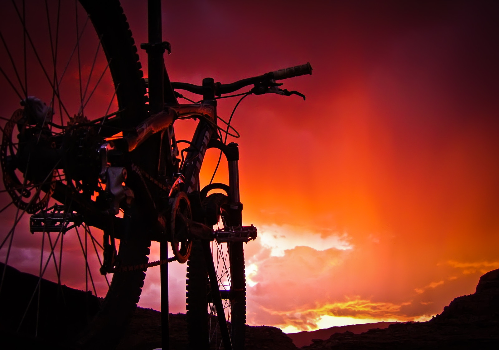 Moab Sunset - jerryhazard - Mountain Biking Pictures - Vital MTB