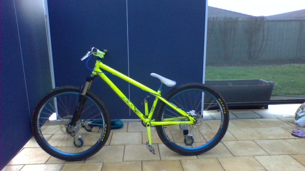 2011 Gt Ruckus - Logdog2's Bike Check - Vital MTB