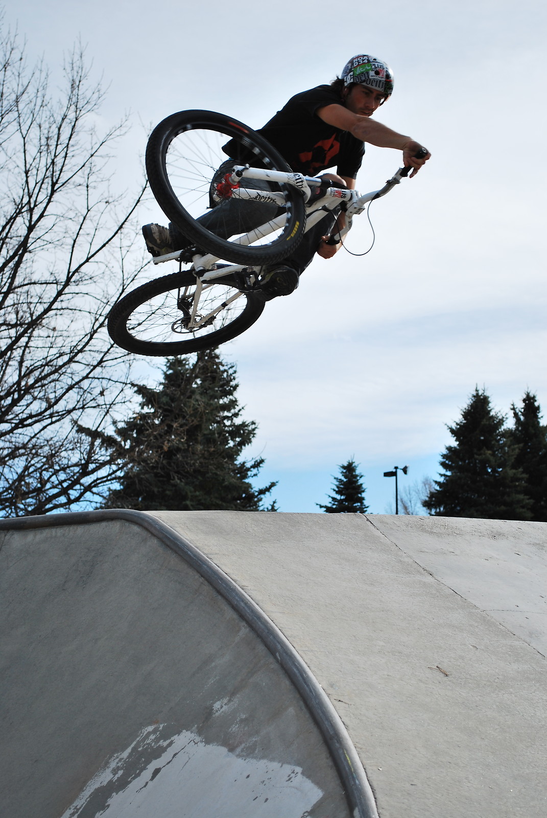 Bowl to wedge action - dtron - Mountain Biking Pictures - Vital MTB