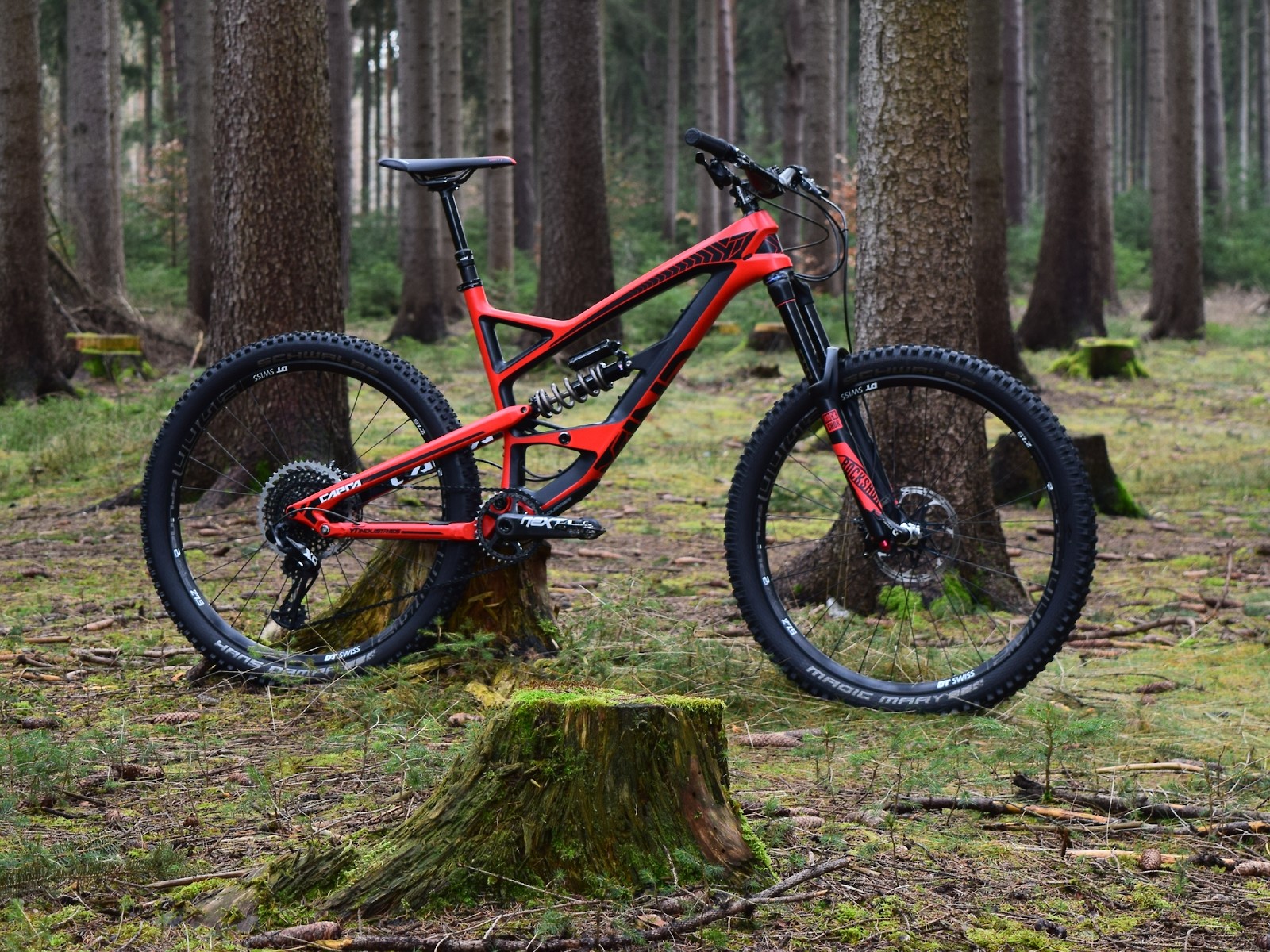YT Capra CF - tomflemmig's Bike Check - Vital MTB
