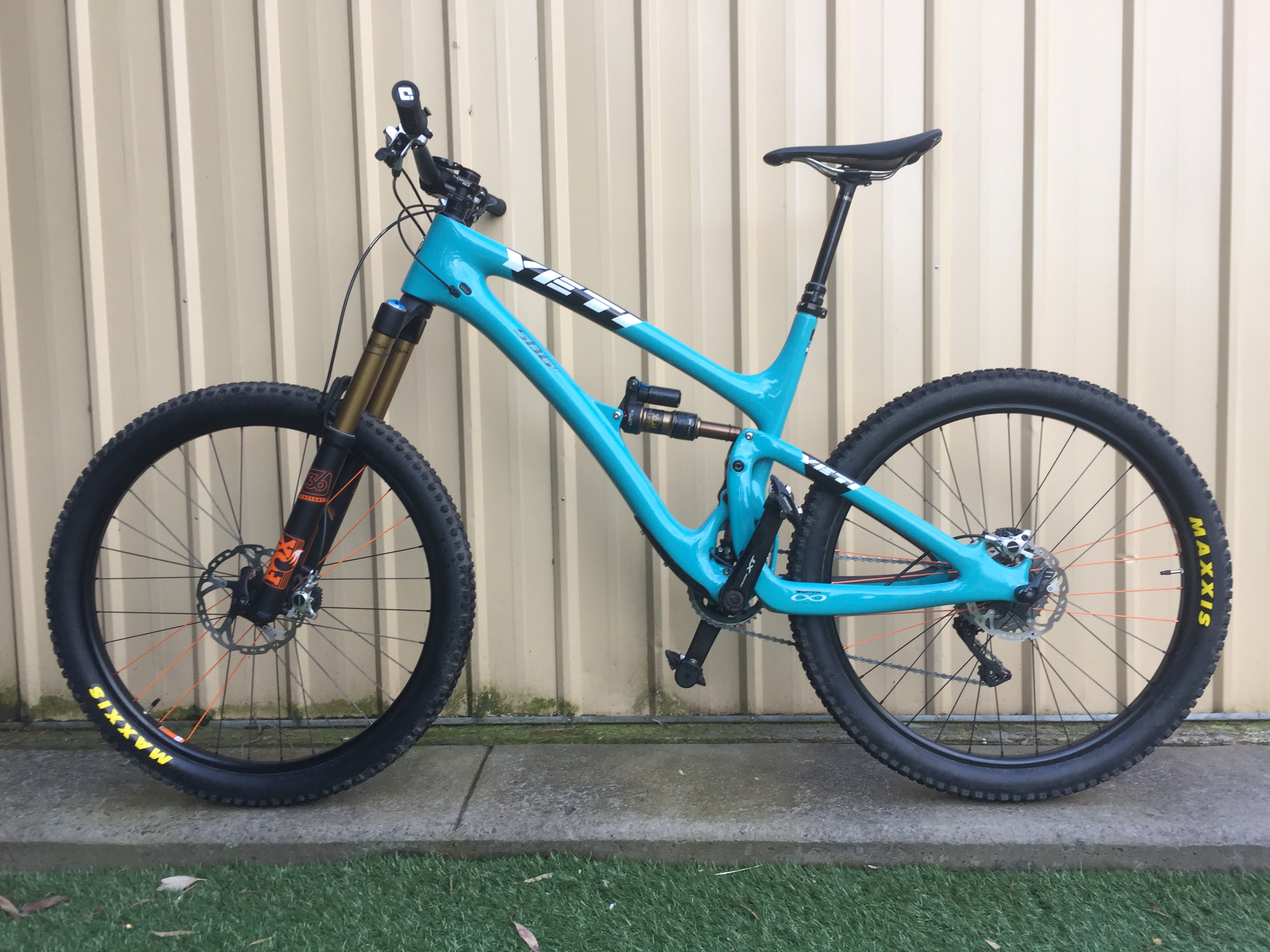 Yeti SB6c - goz's Bike Check - Vital MTB