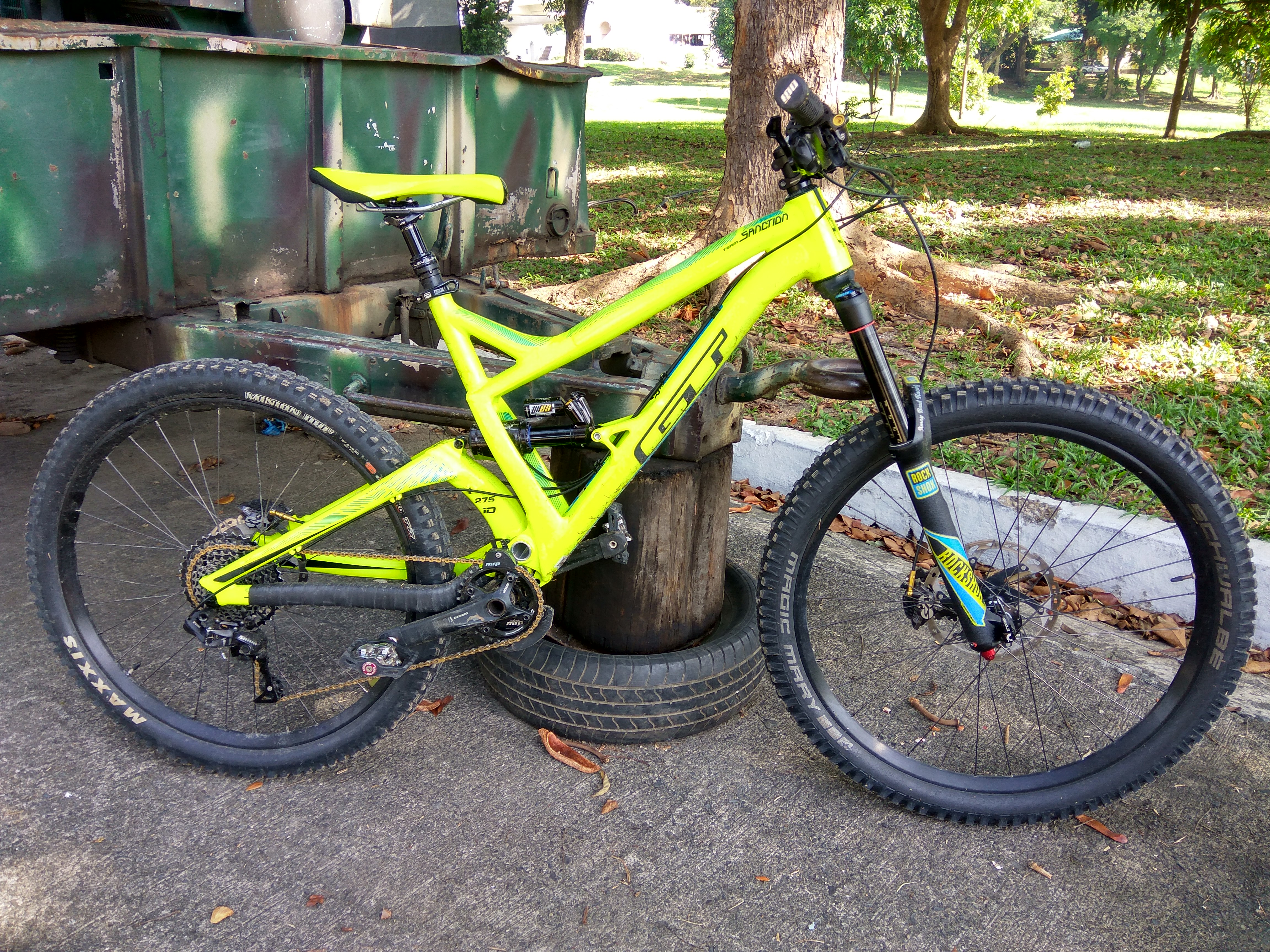 Yellow Marauder - DarKmaN's Bike Check - Vital MTB