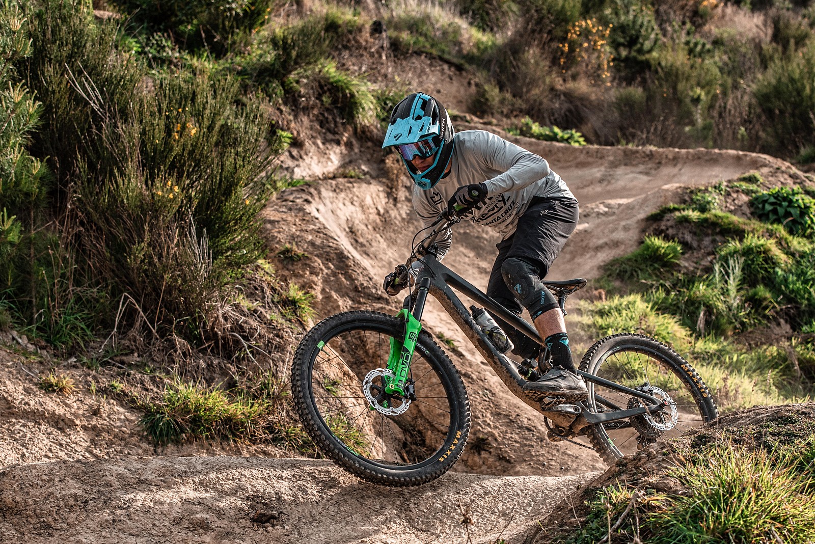 daniel self--5 - specializedphotog - Mountain Biking Pictures - Vital MTB