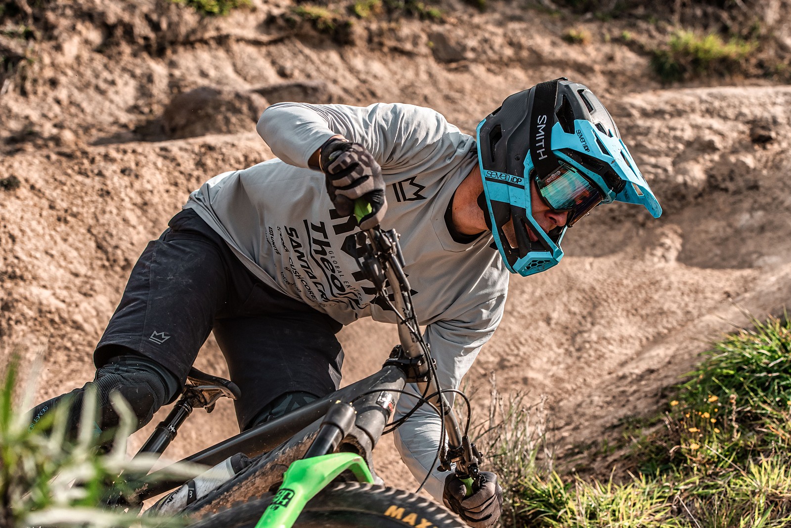 daniel self--6 - specializedphotog - Mountain Biking Pictures - Vital MTB