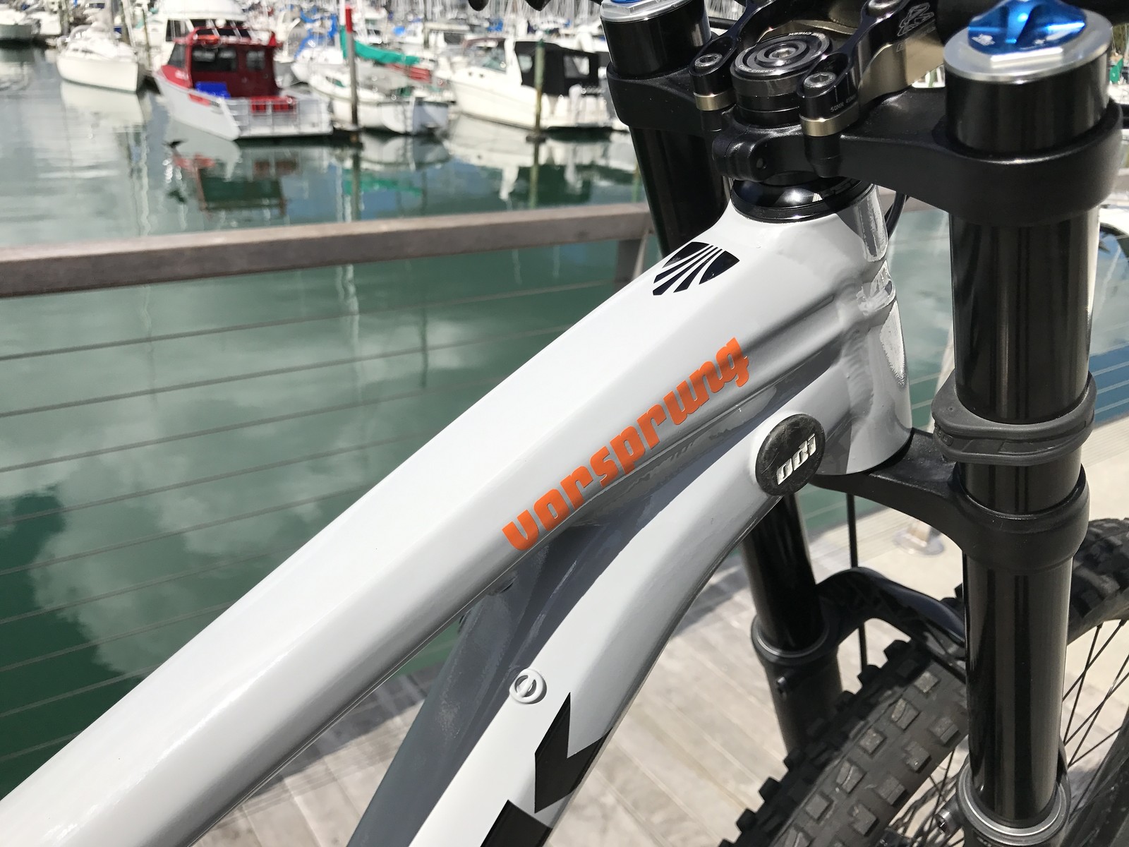 Trek session 'fighter jet' grey - full ground up rebuild - @_lieutenant ...