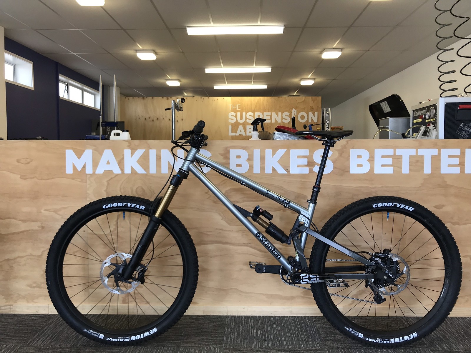 ‘The Unicorn’ .... Stanton Switch9er FS - @_lieutenant.dan_'s Bike ...