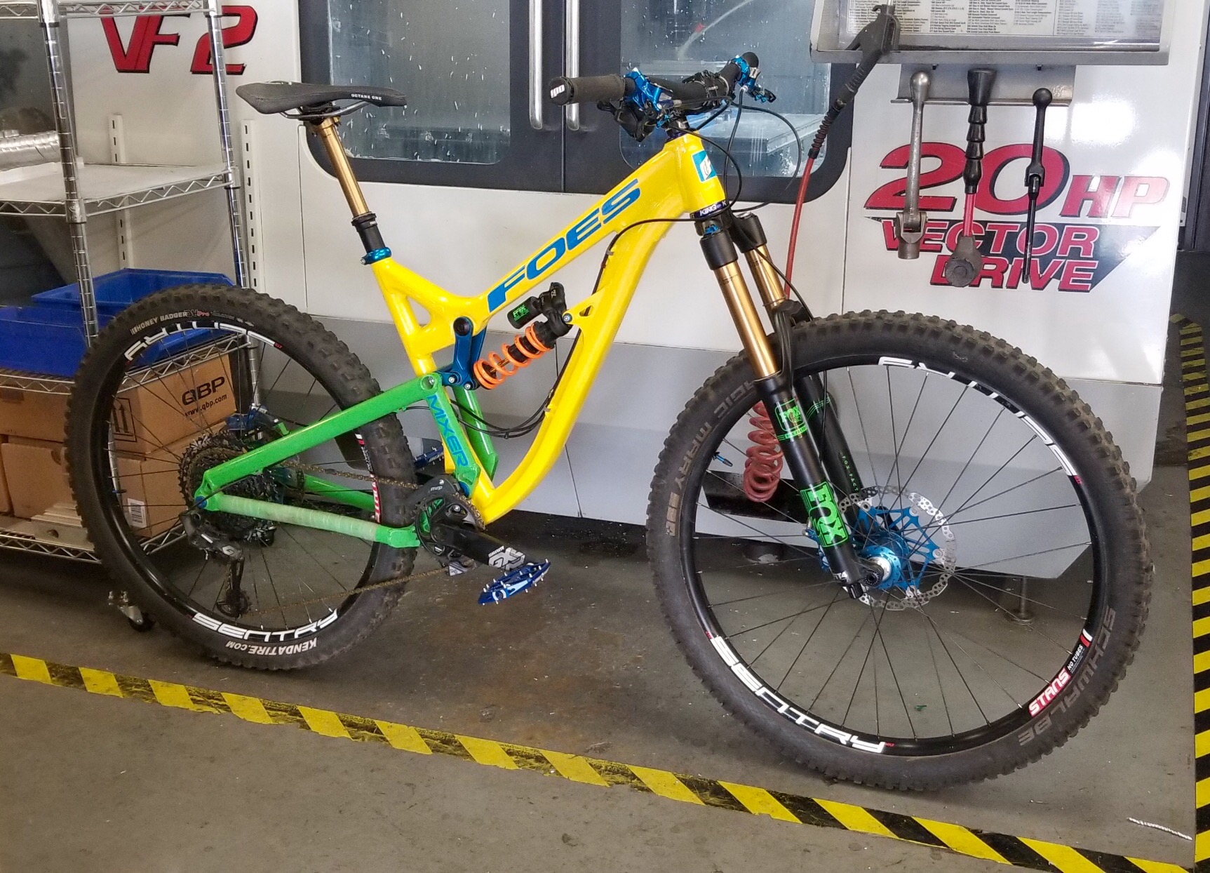 Lemon Lime - Foes Racing's Bike Check - Vital MTB