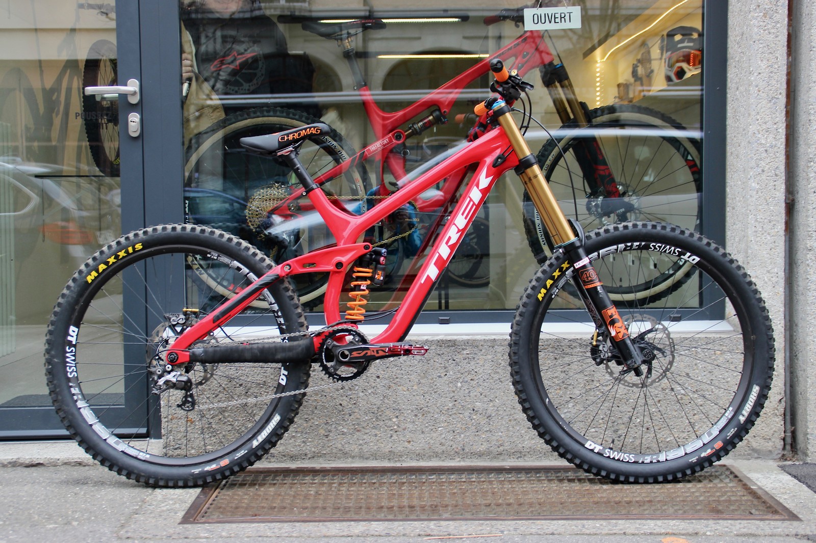 Trek Session - Chromag Edition - The Factory Bike Shop's Bike Check ...