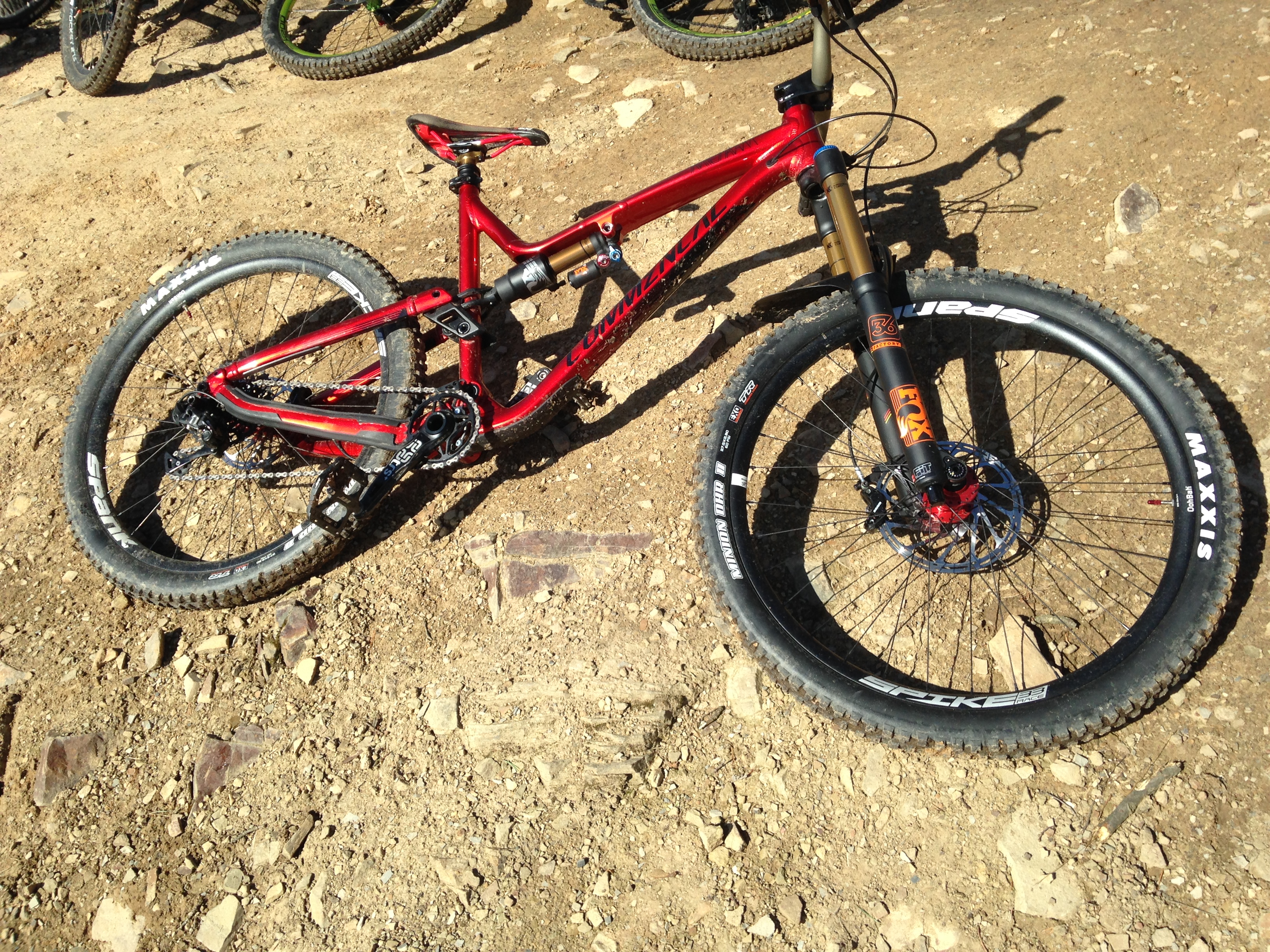 Commencal Meta AM V4.2 2017 - flinky's Bike Check - Vital MTB