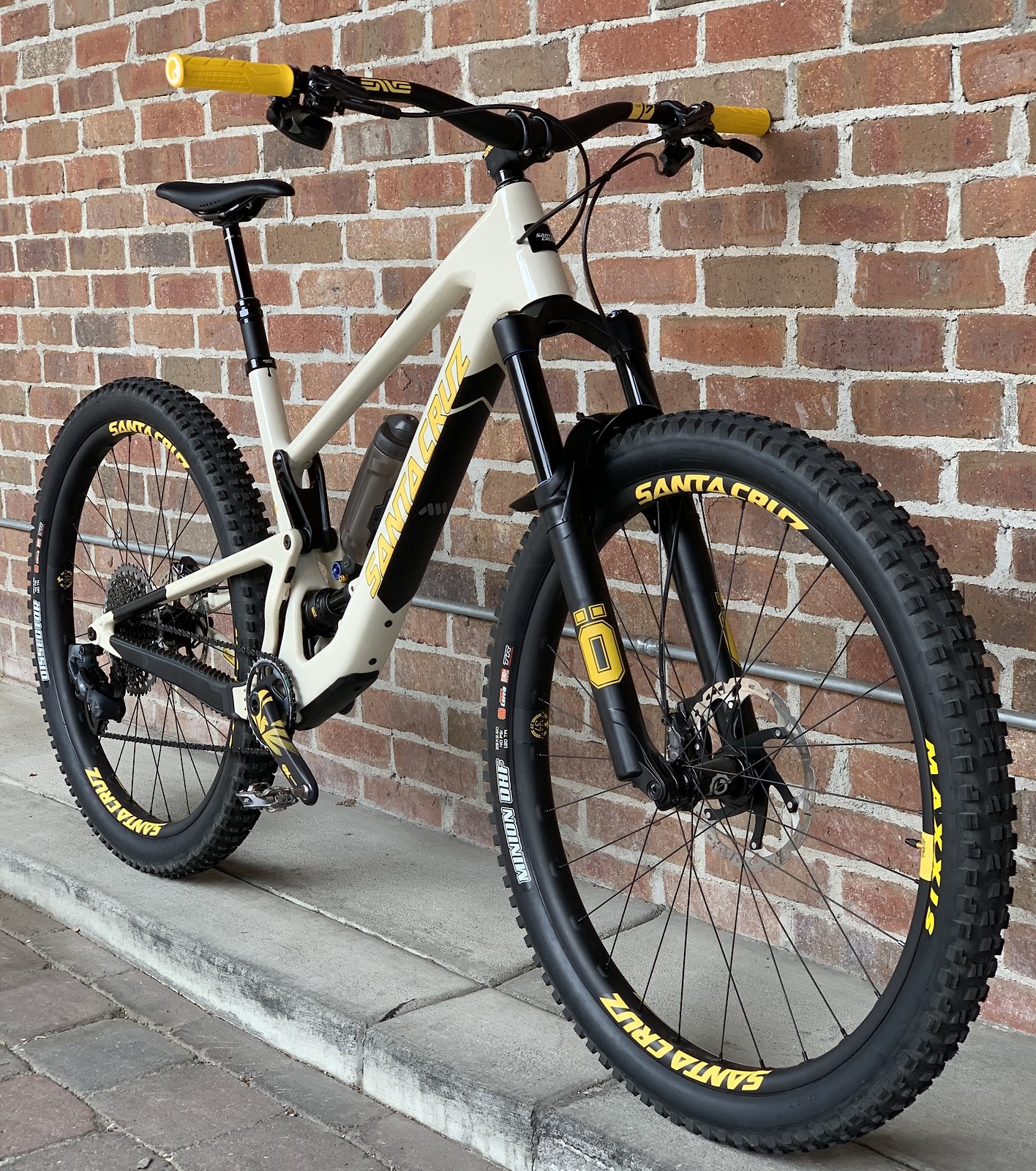 Santa Cruz Tallboy LT (Ohlins, Cascade Components) - cblesius's Bike ...