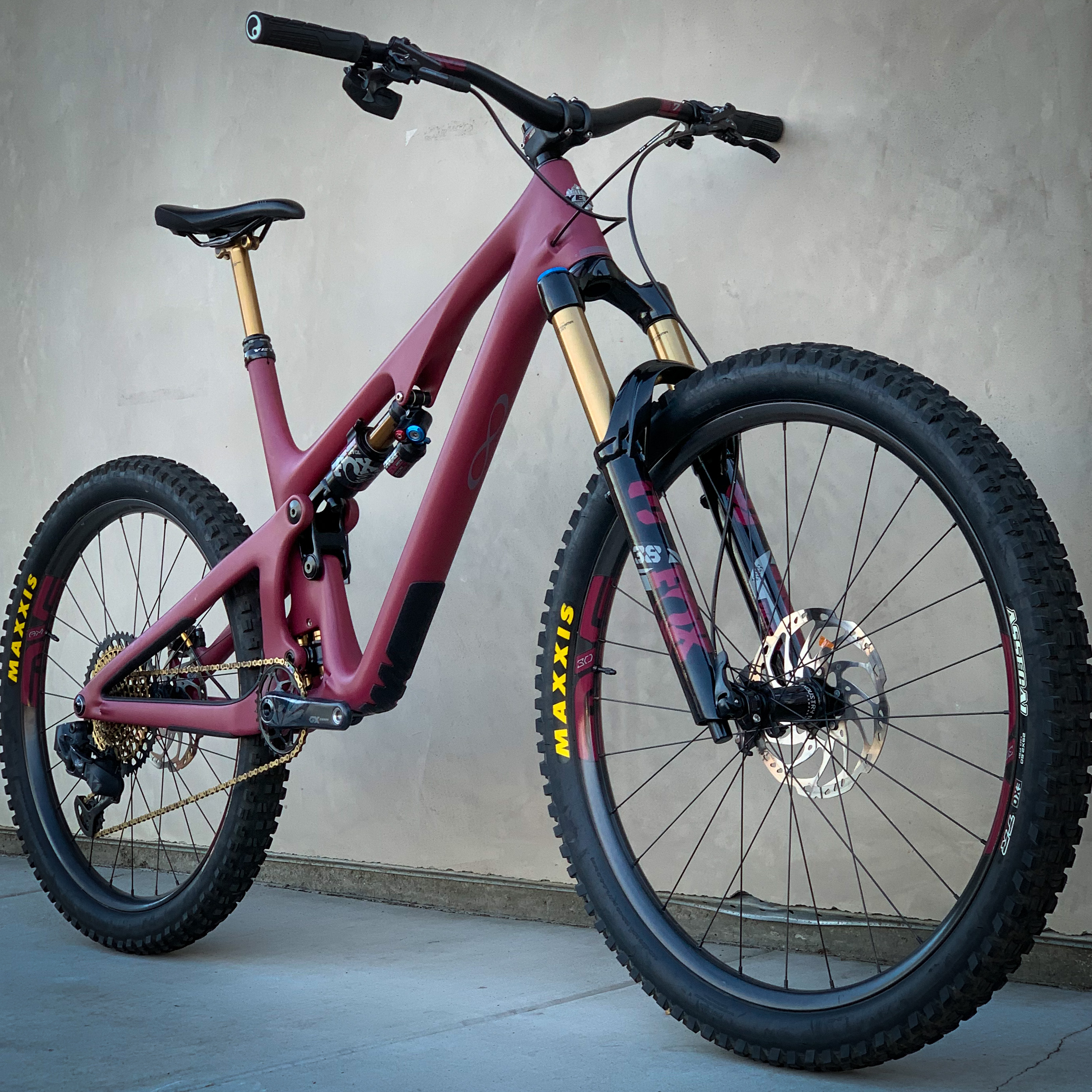 Yeti SB140 Mullet - cblesius's Bike Check - Vital MTB