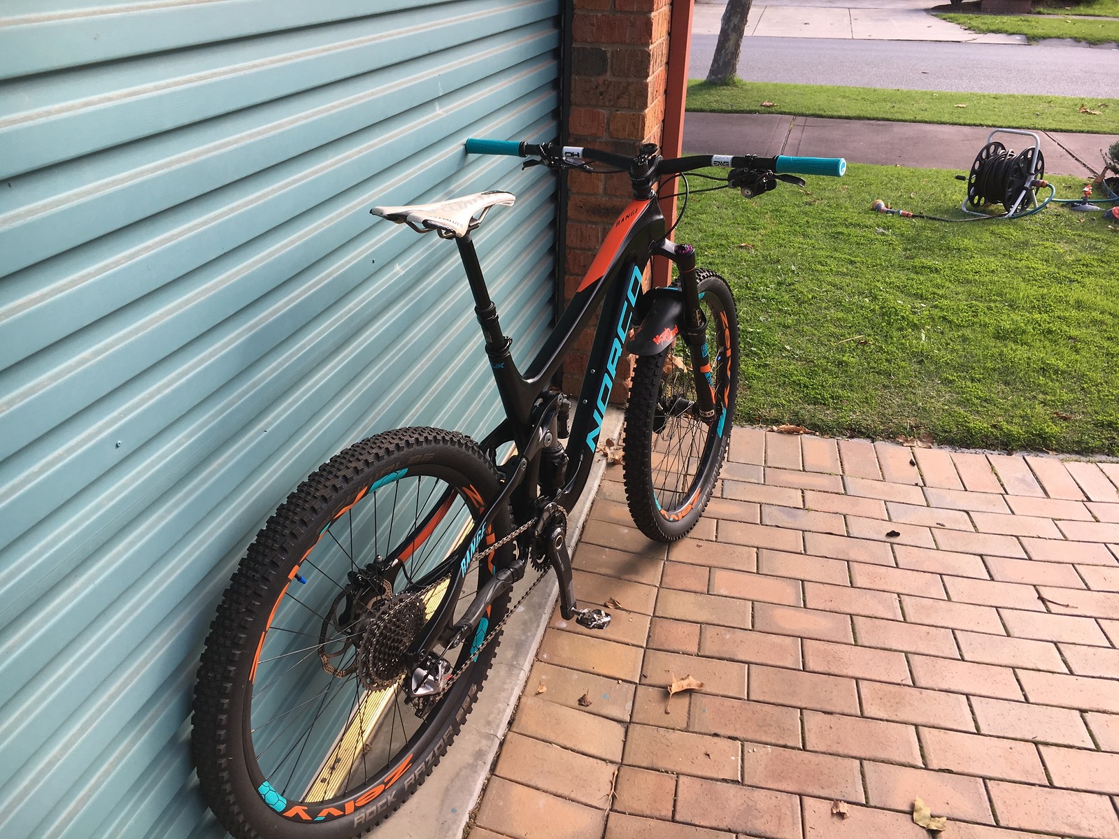 Norco Range LE Repaint - bgarry1970's Bike Check - Vital MTB