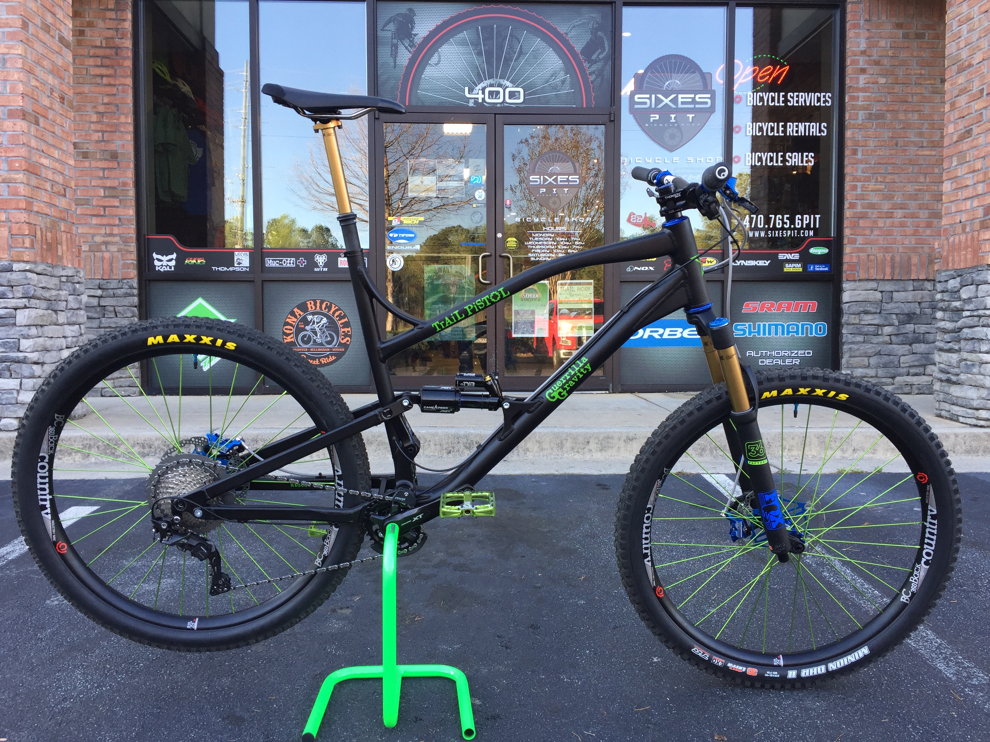 Custom Guerrilla Gravity Trail Pistol - TallBobbyB's Bike Check - Vital MTB