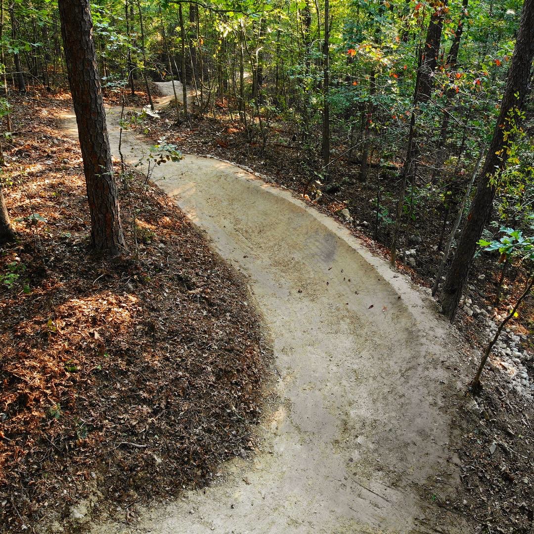Lucky 13 left hand catch berm - McGill Trail Fabrication - Mountain ...