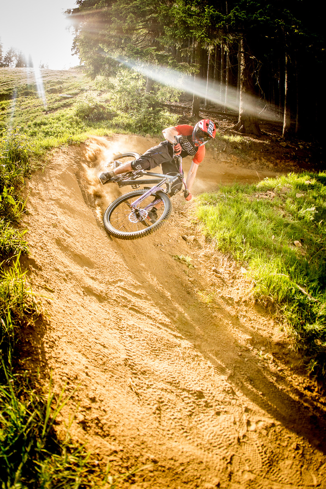 dusty berm - Alex_Velo_ - Mountain Biking Pictures - Vital MTB