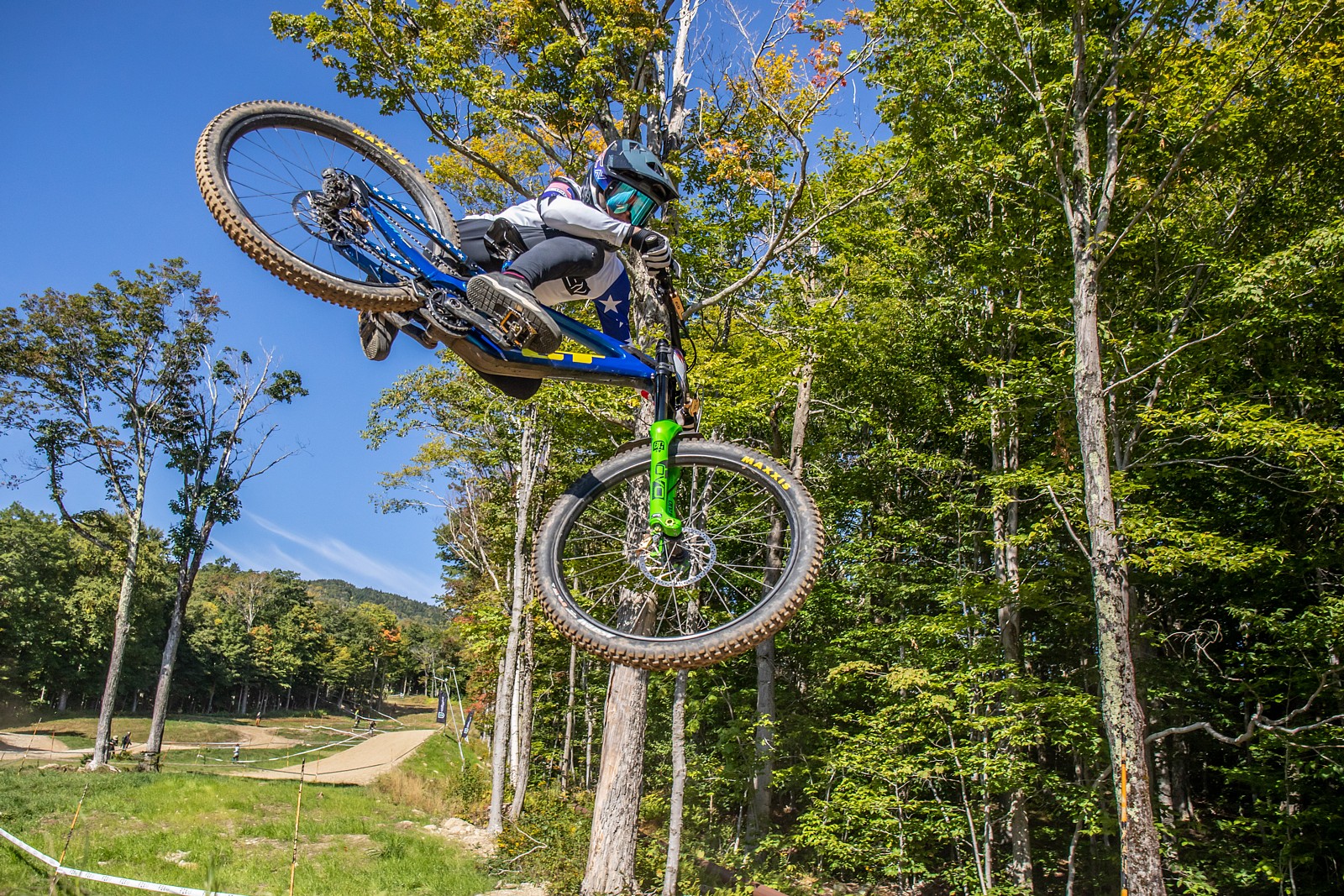 Asa Vermette, this kid came out of nowhere and he is fast! Like real ...