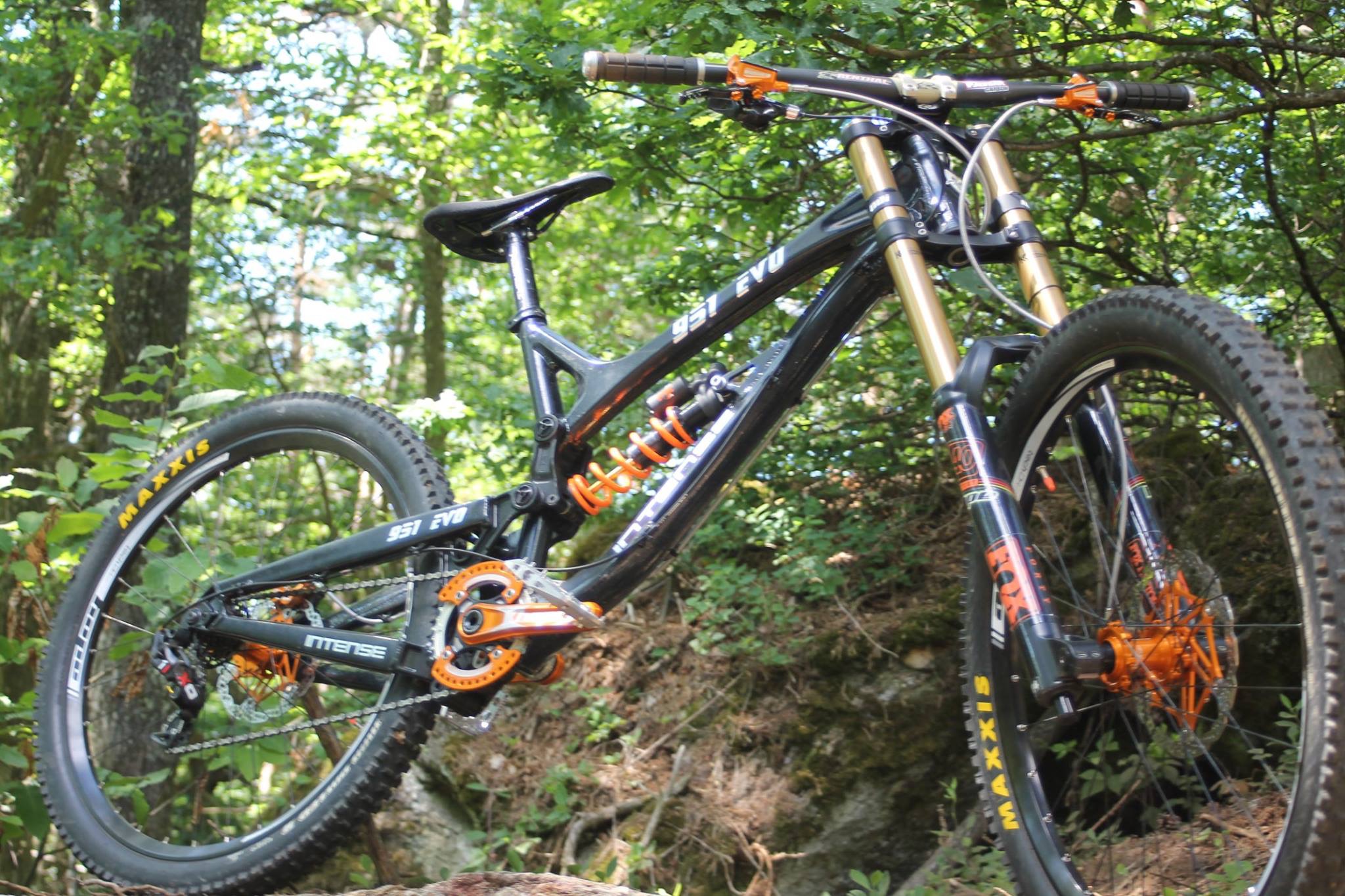 Intense 951 evo custom hope / fox / sram / renthal - Jordan dh Qsml's ...
