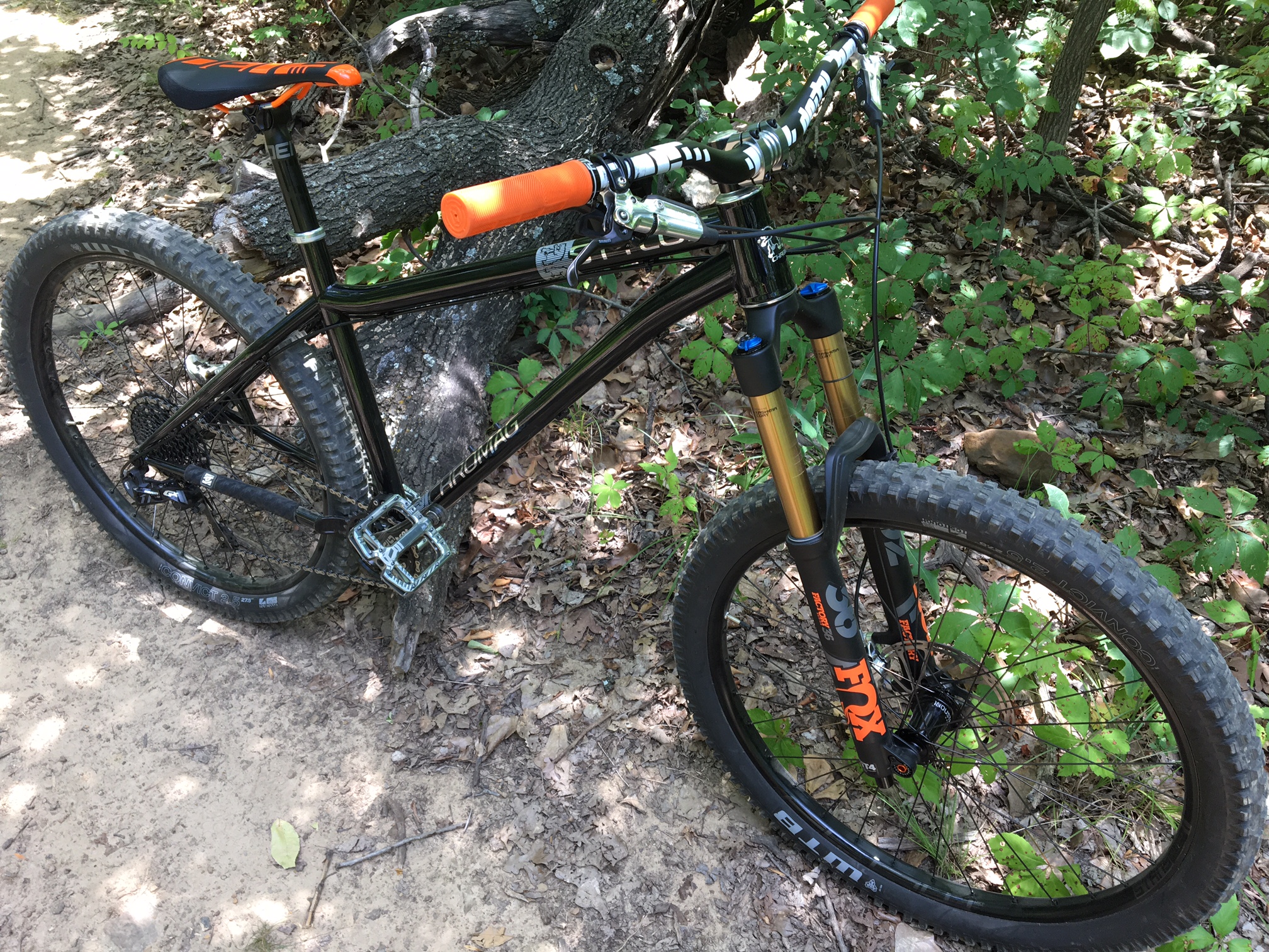 Orange (and Black) is the New Black - Contrary's Bike Check - Vital MTB