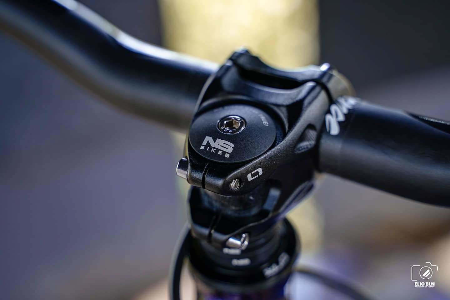 NS BIKES DECADE V2 Caméléon - RideFoufou's Bike Check - Vital MTB