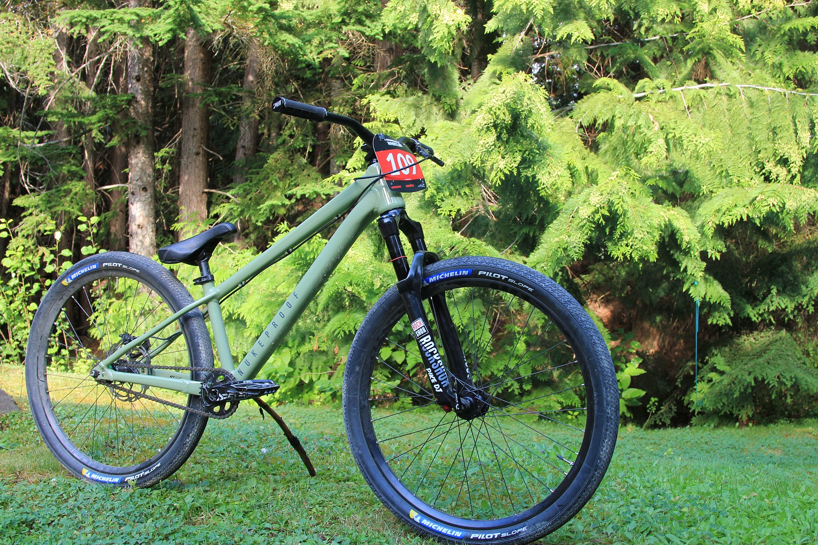 Louise's Nukeproof Solum - BHowell - Mountain Biking Pictures - Vital MTB