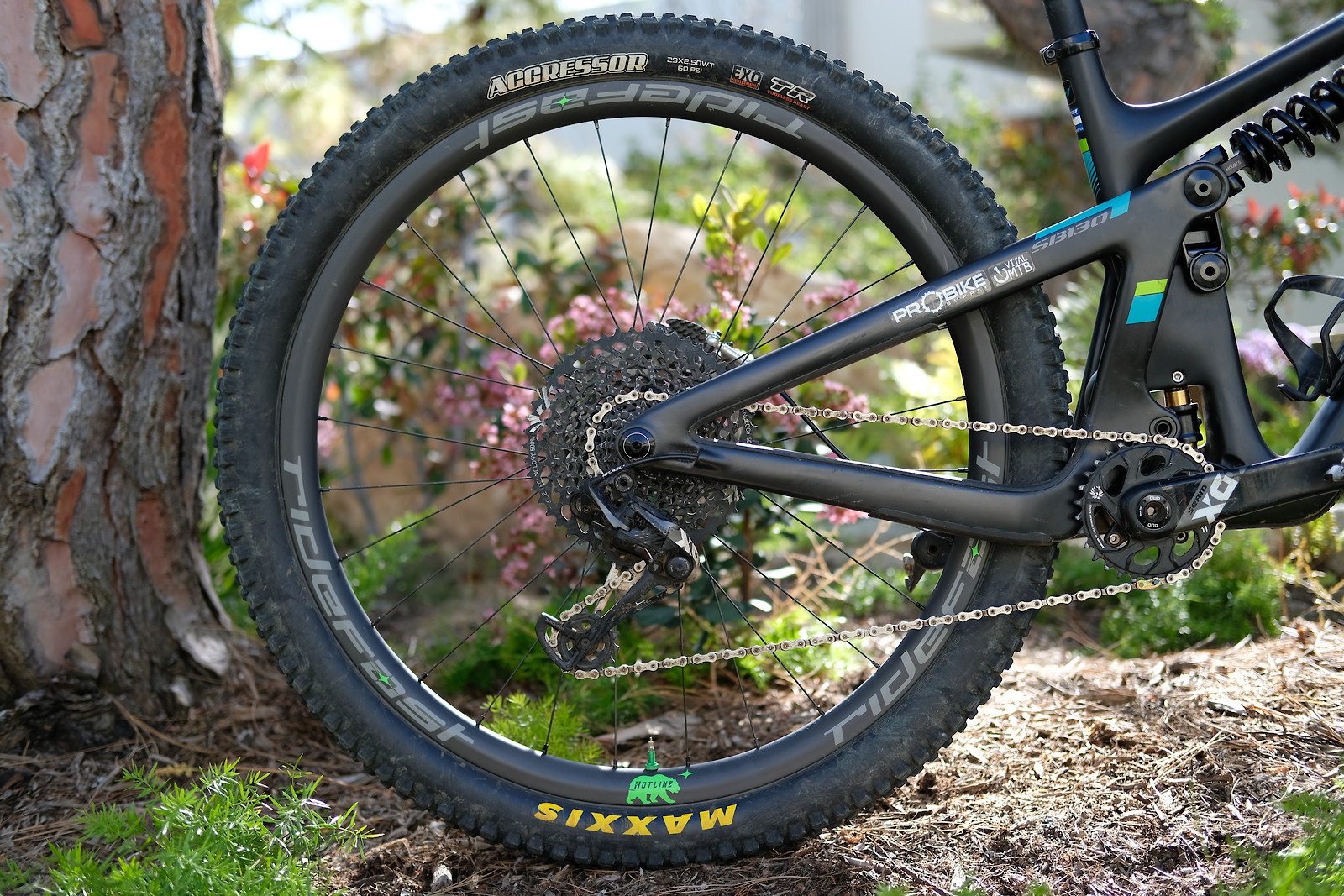 Custom Yeti SB130 - Jdub004's Bike Check - Vital MTB