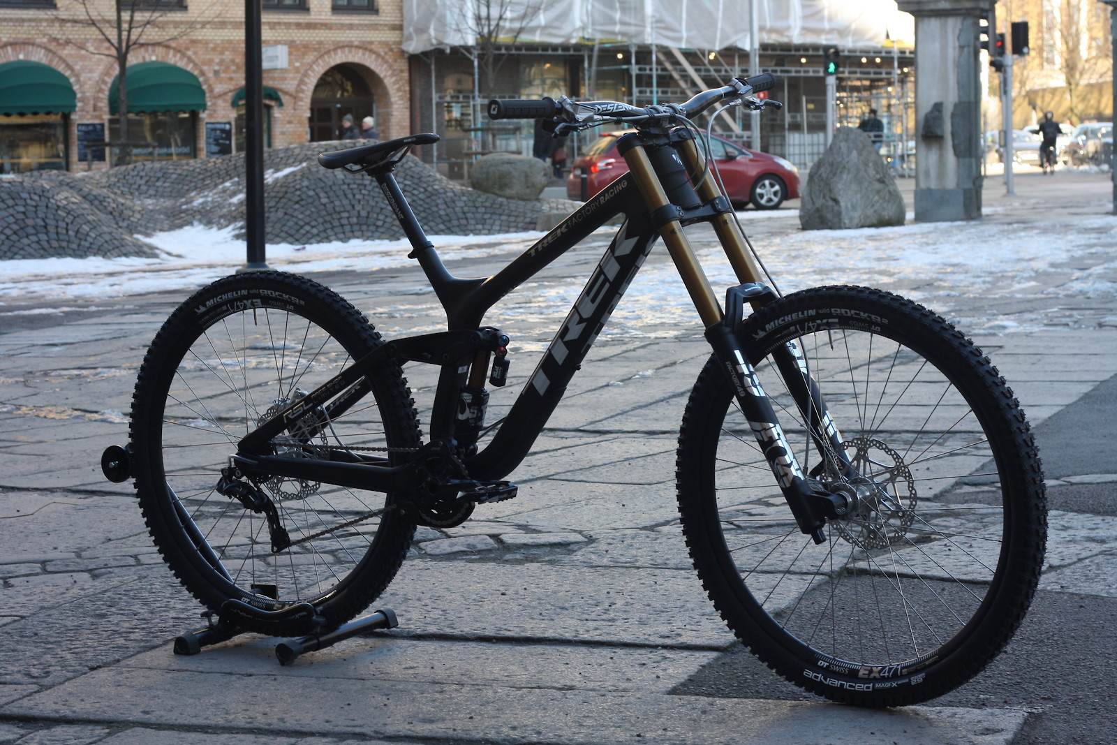 Trek Session 29 - AngryBikemechanic's Bike Check - Vital MTB