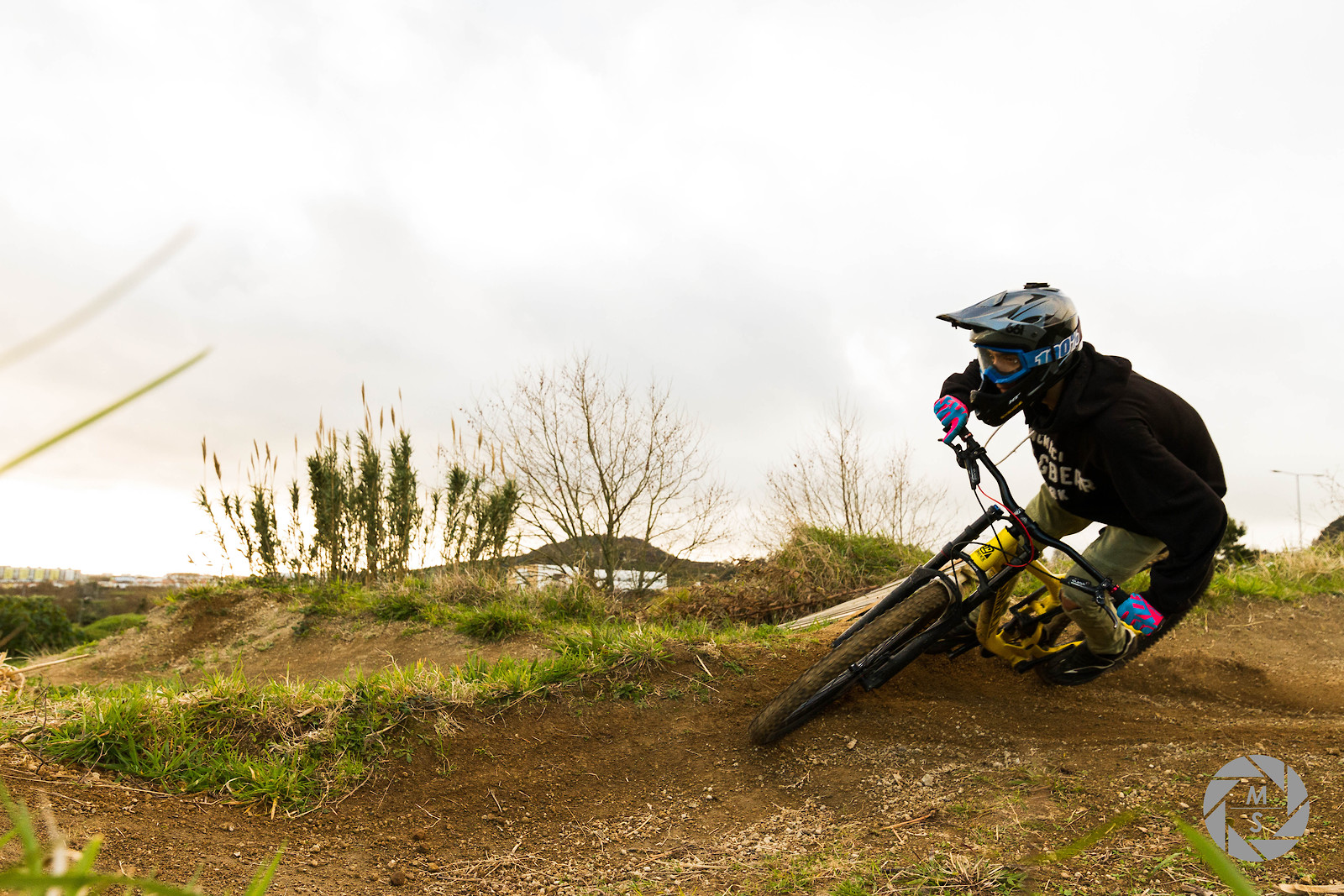 Shredding berms - MiguelSousaFilmmaker - Mountain Biking Pictures ...