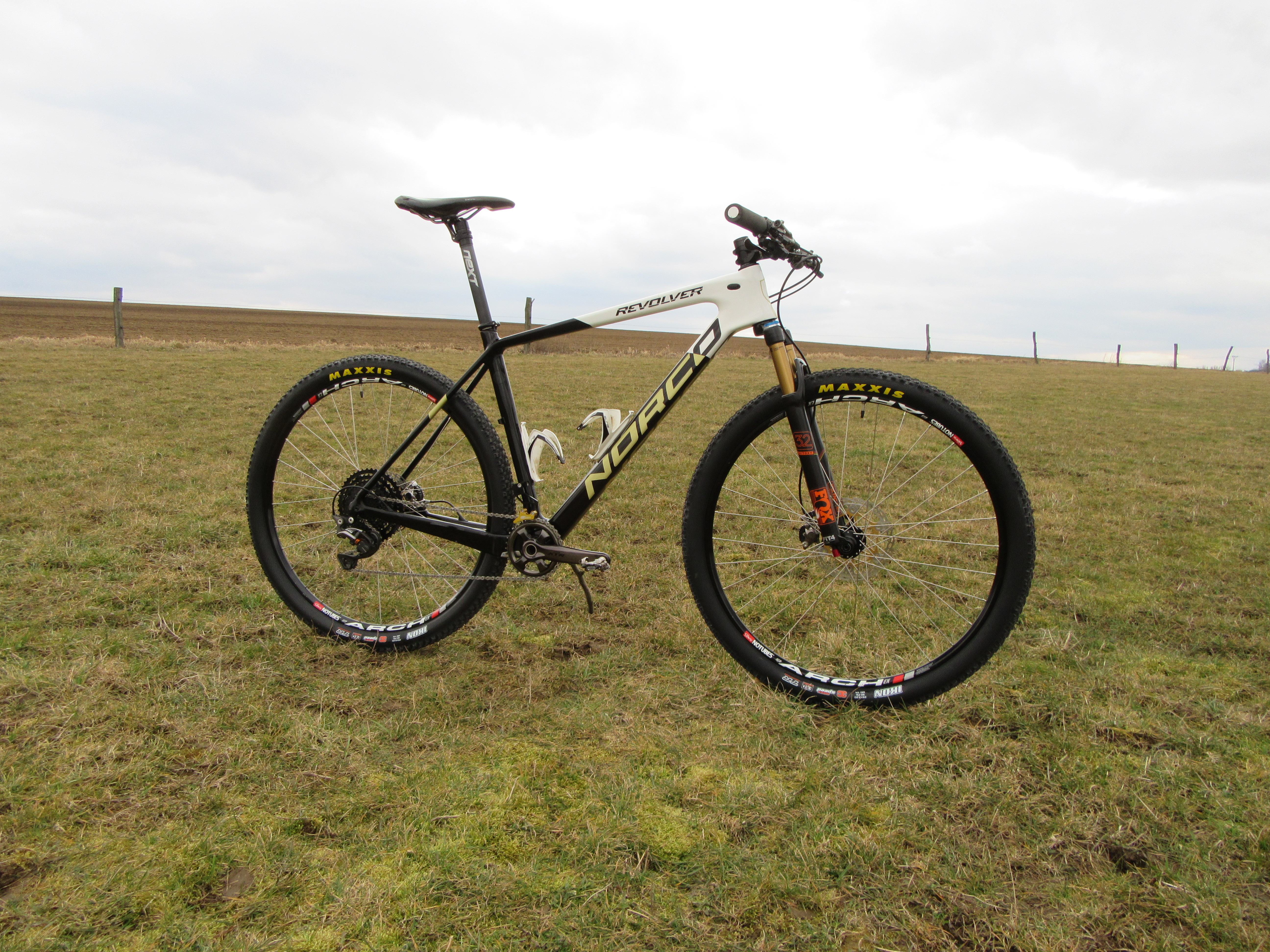 Norco Revolver 9 HT - cocain21's Bike Check - Vital MTB