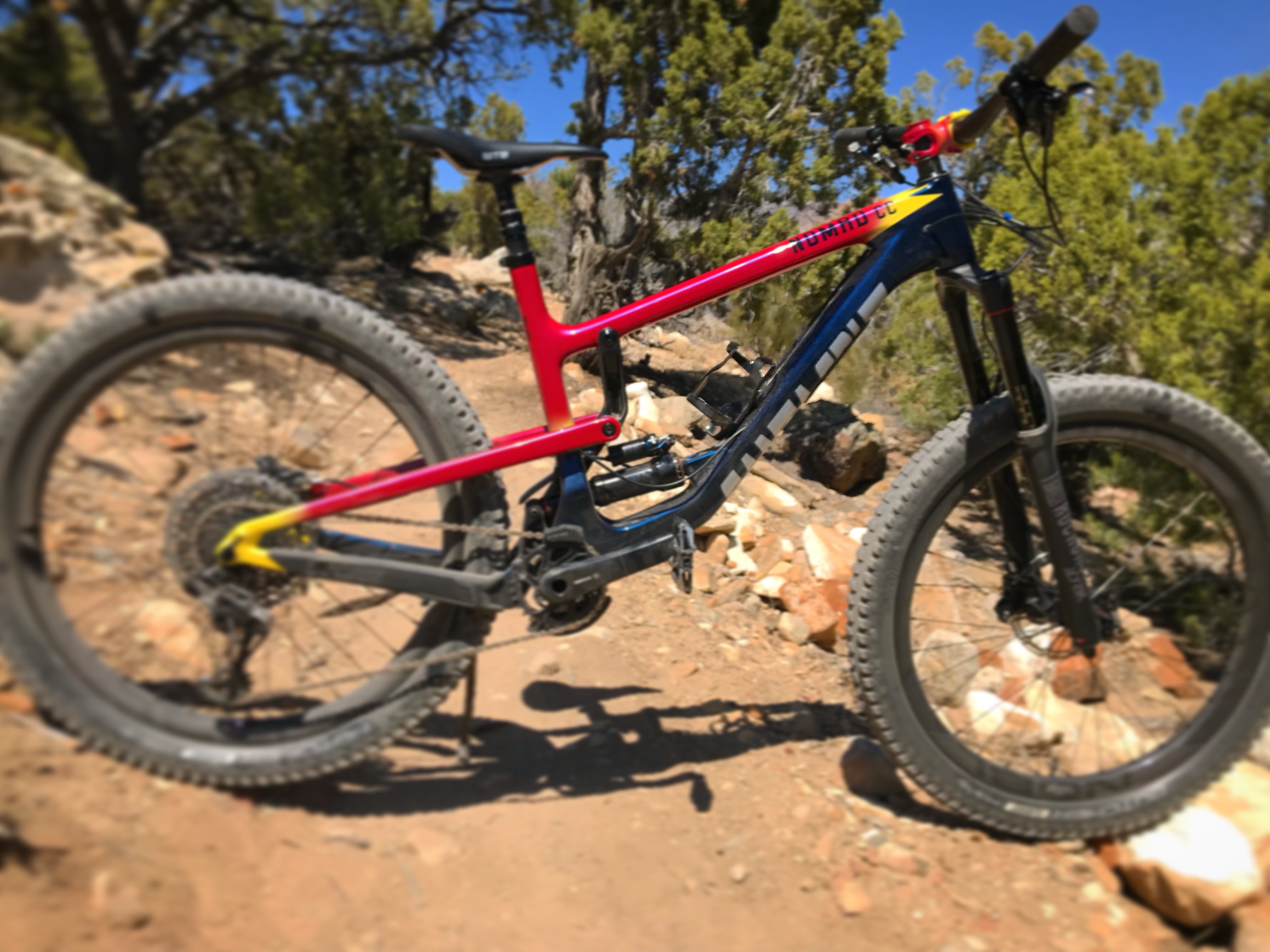 Custom Nomad - tec_gnar's Bike Check - Vital MTB