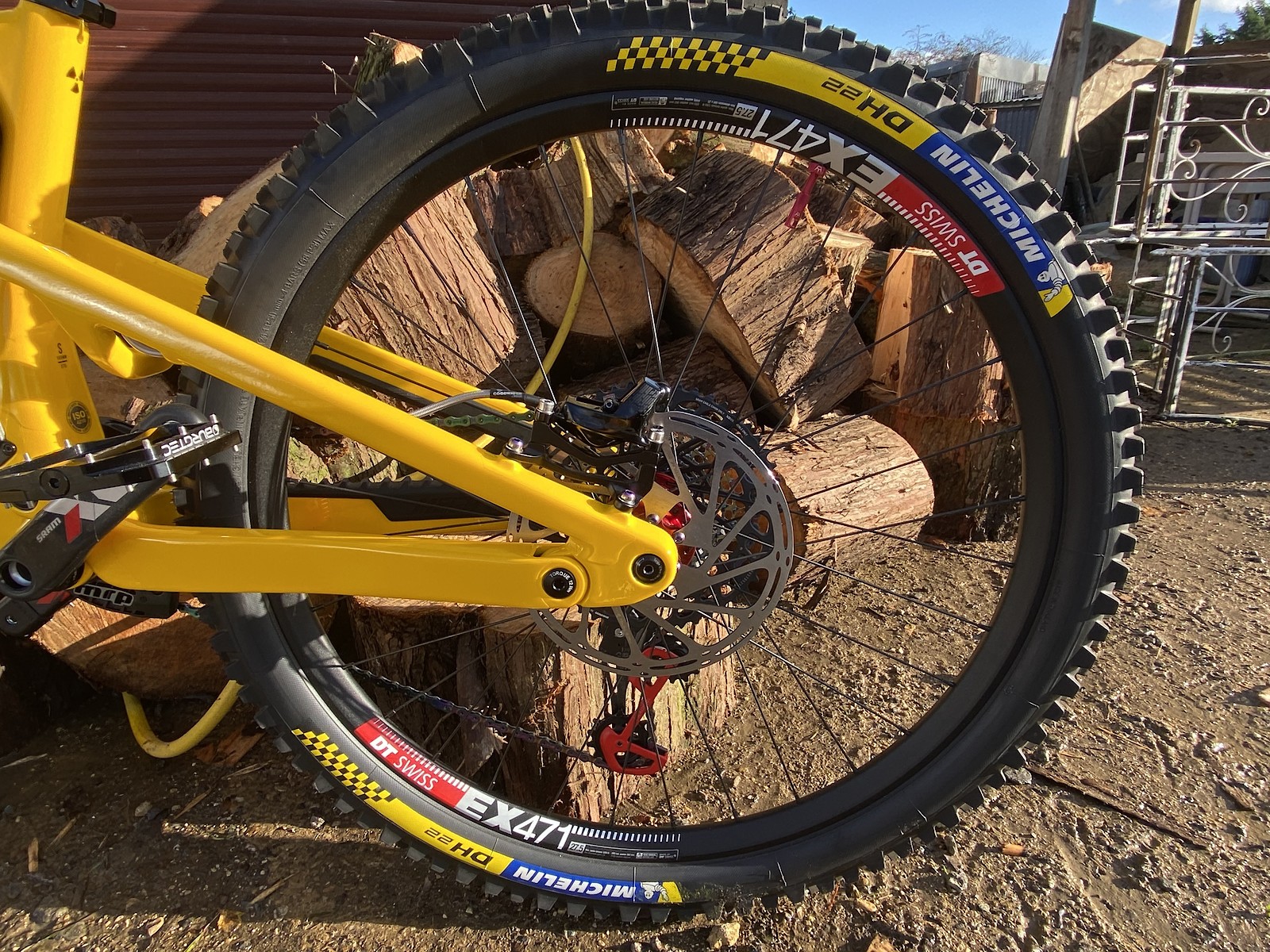 2021 Nukeproof Mega V4 Carbon Custom Build - JohnnieWalker73's Bike ...