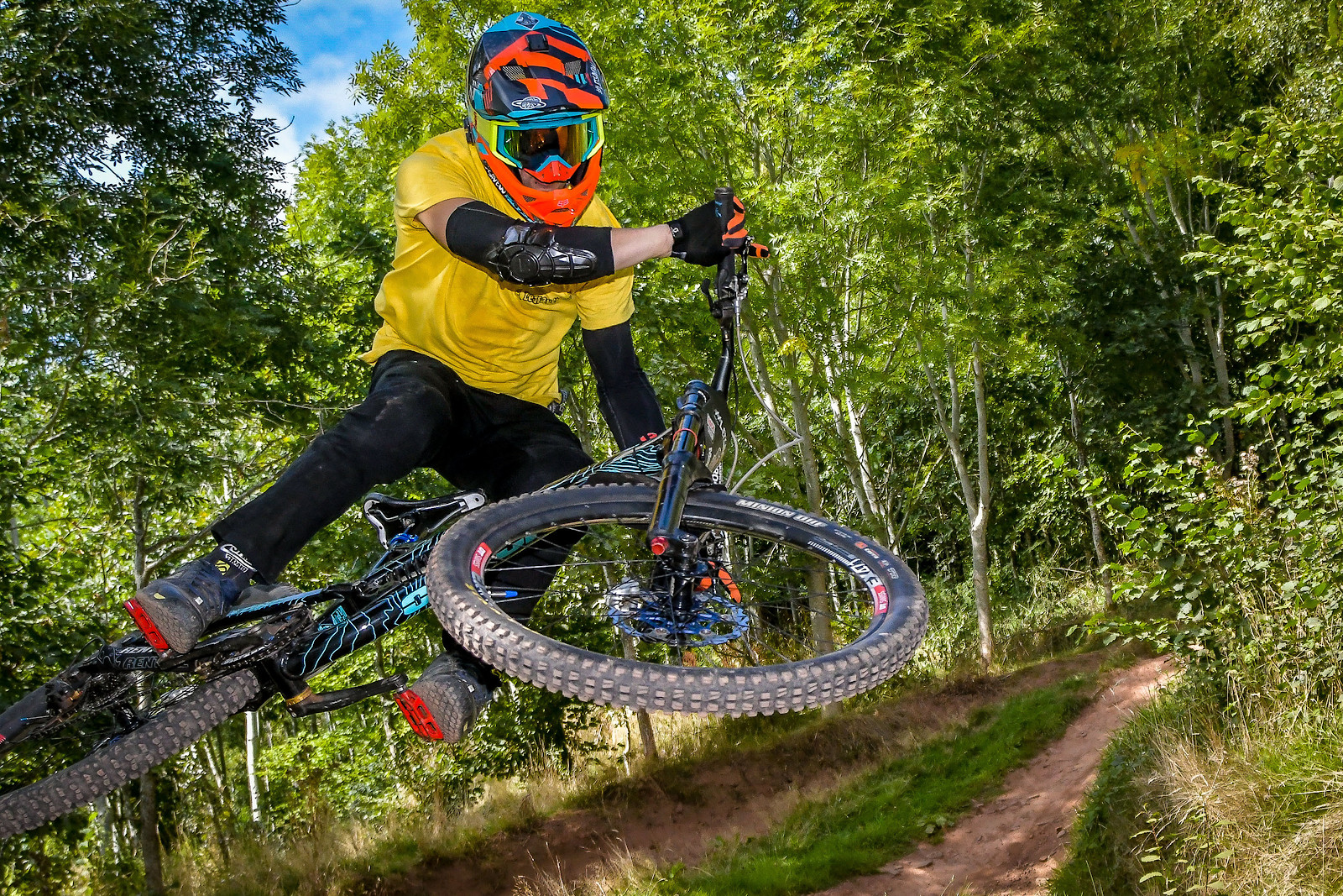 D9D0826D-C466-4098-8F90-A108DEC19350 - martin dunn - Mountain Biking ...