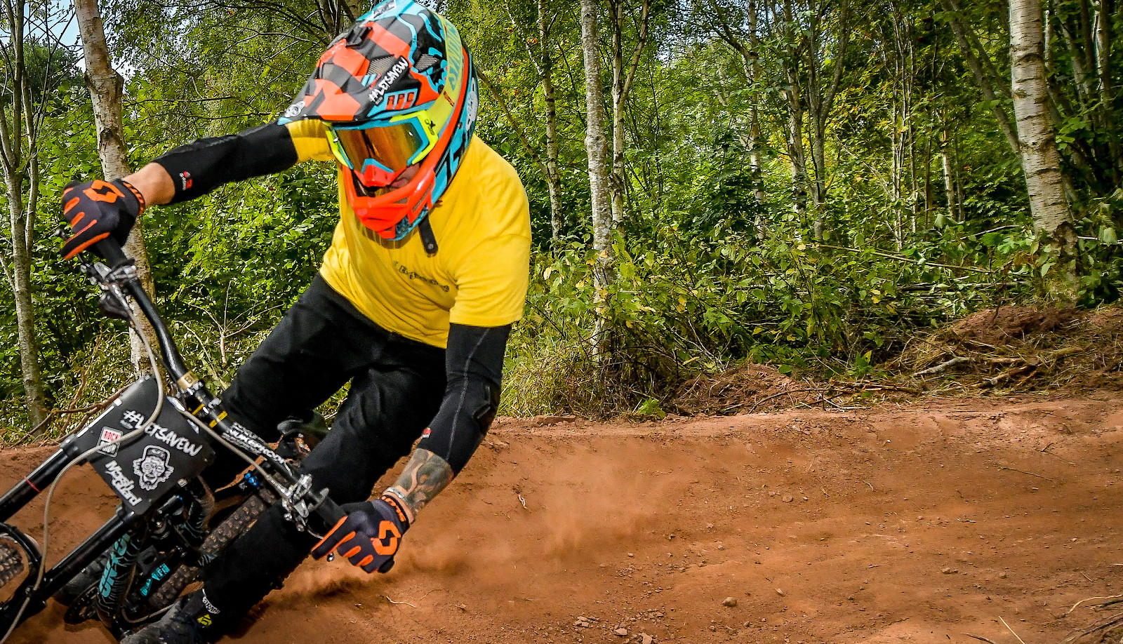 smashing turns at bmcc - martin dunn - Mountain Biking Pictures - Vital MTB