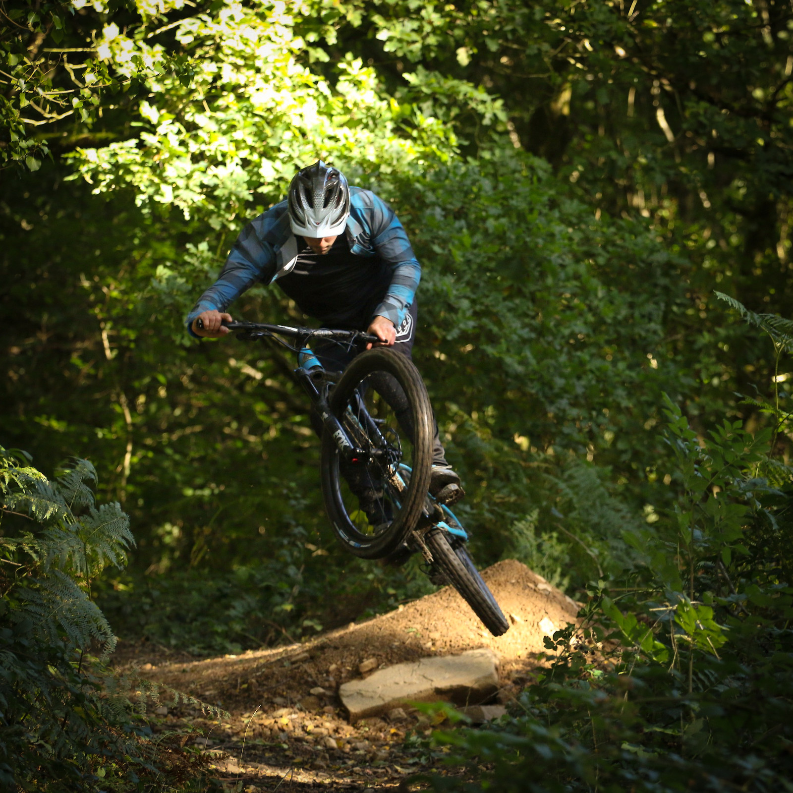 Huck it - nikki_whiles - Mountain Biking Pictures - Vital MTB