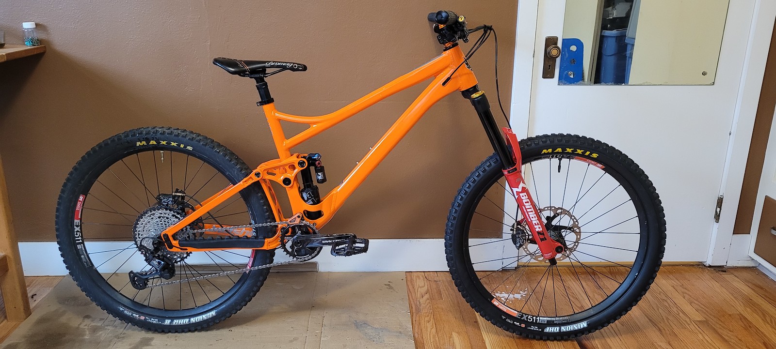 2020 Banshee Rune V3 - Ricky_Bonnell's Bike Check - Vital MTB