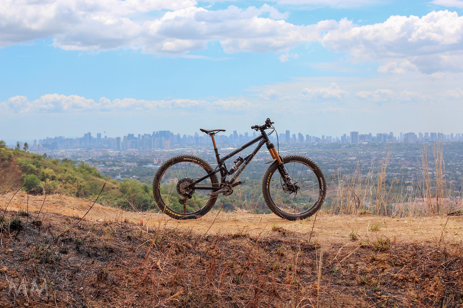Stanton Switchback FS - Mark_olivar's Bike Check - Vital MTB