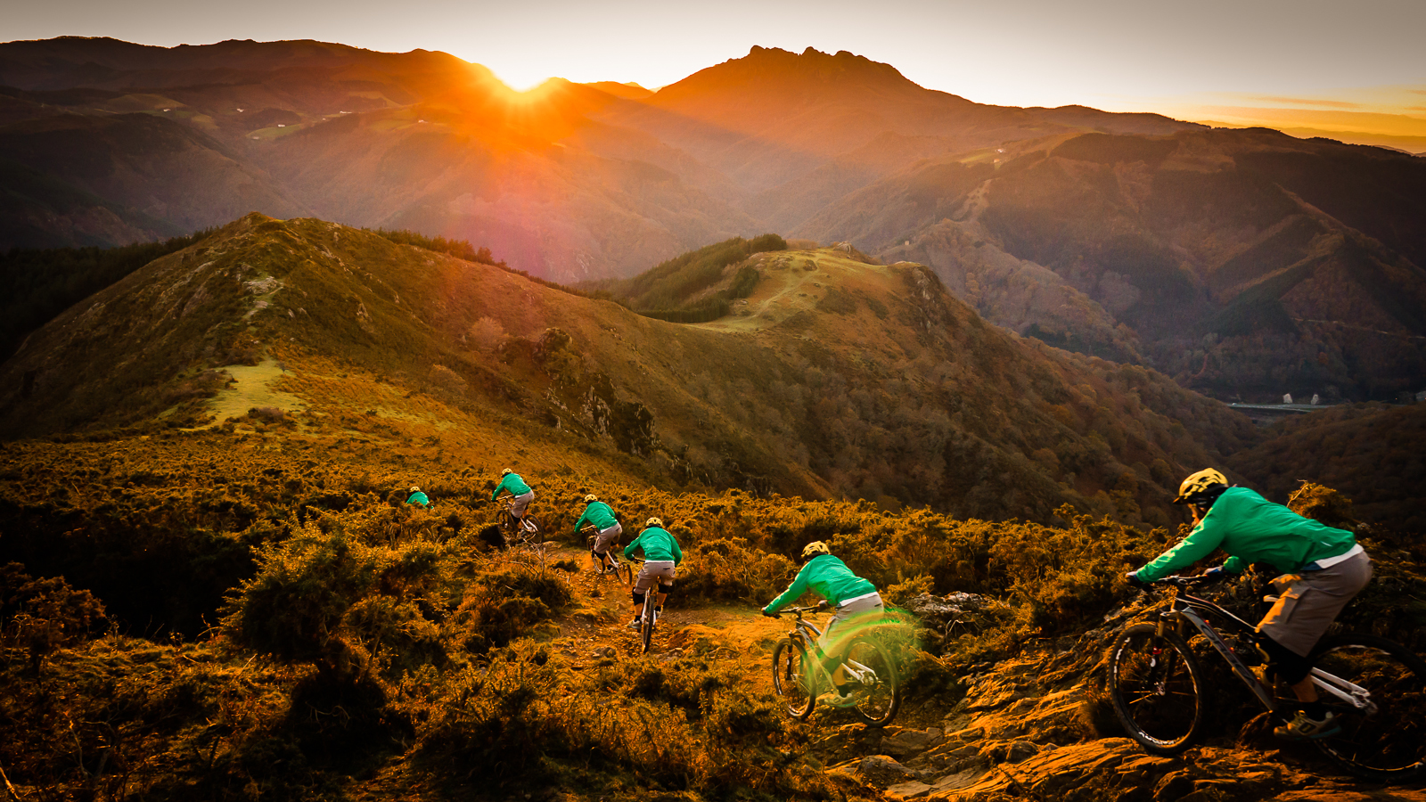Carlos´s Ridge at Sunset - BasqueMTB - Mountain Biking Pictures - Vital MTB