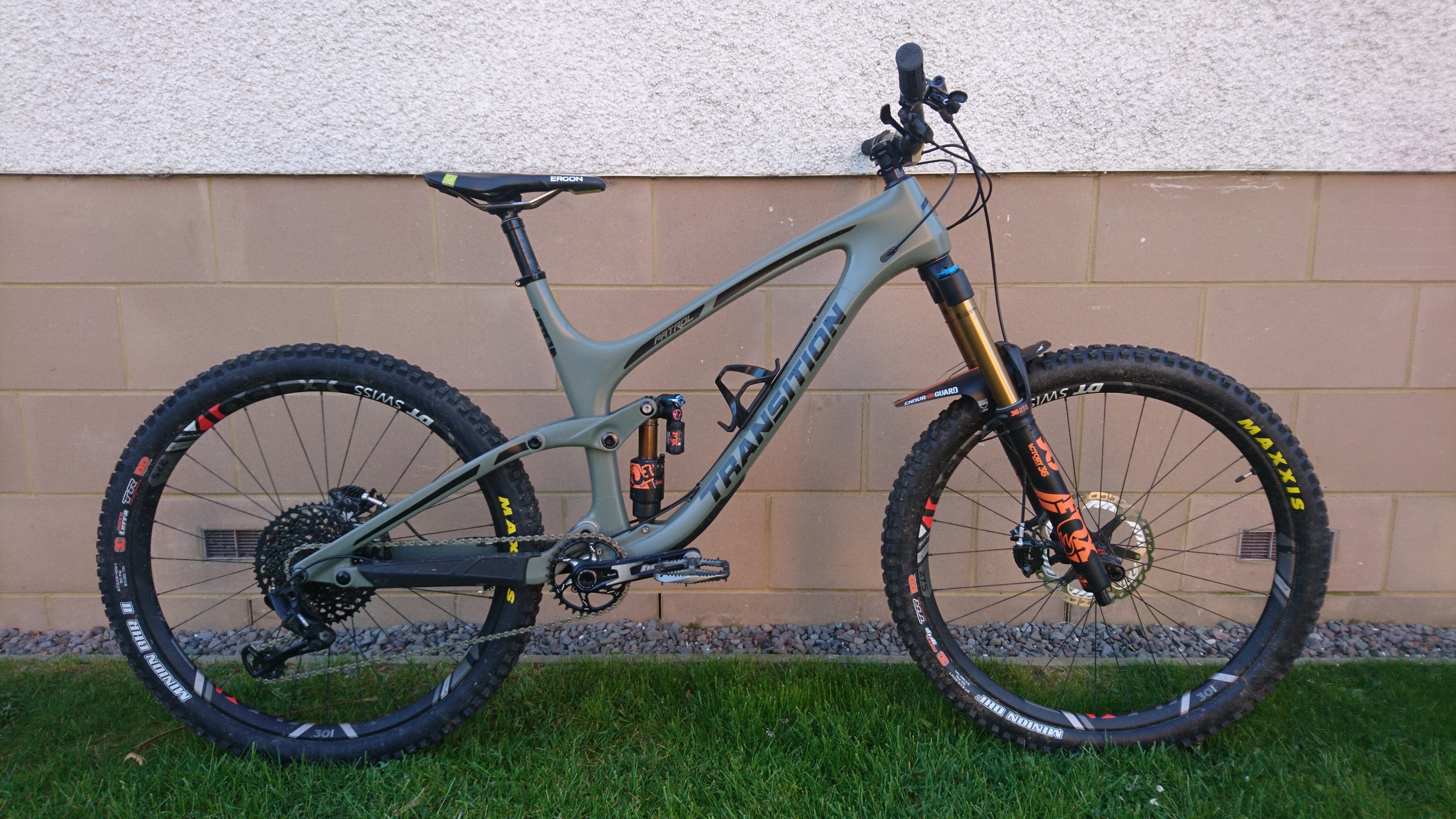 Transition Patrol 2019 Custom - jimmycleanshirt's Bike Check - Vital MTB