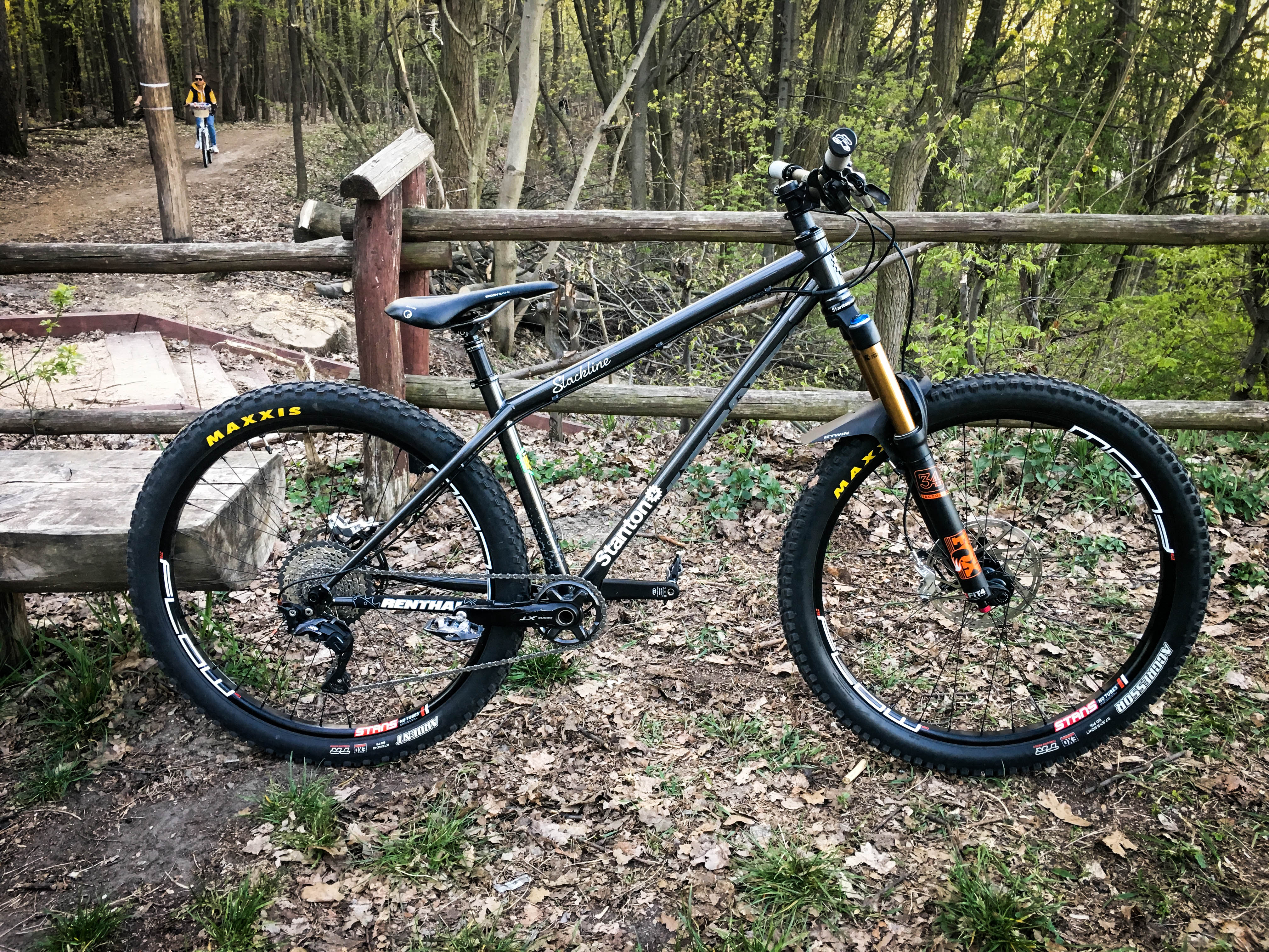 Stanton Slackline - syzmek's Bike Check - Vital MTB