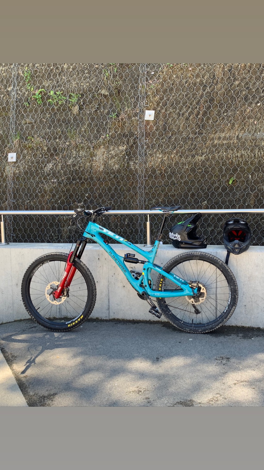 Yeti Sb6 Torque - Noisia_1992's Bike Check - Vital MTB