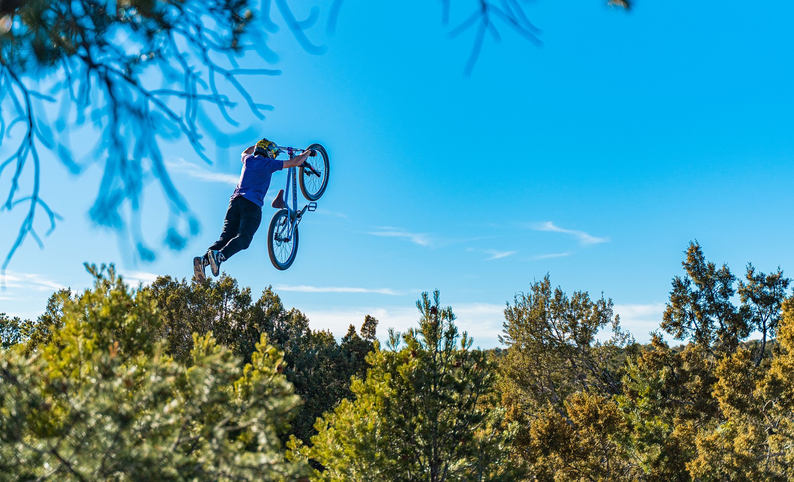 Superman - legpwr - Mountain Biking Pictures - Vital MTB