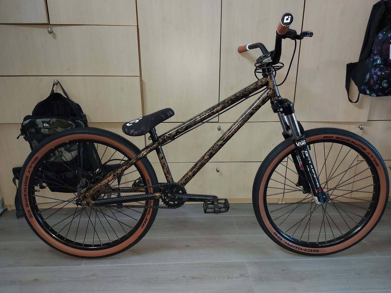 Author Agang EXE 24 Repaint and Rebuild - Deathchaser's Bike Check ...