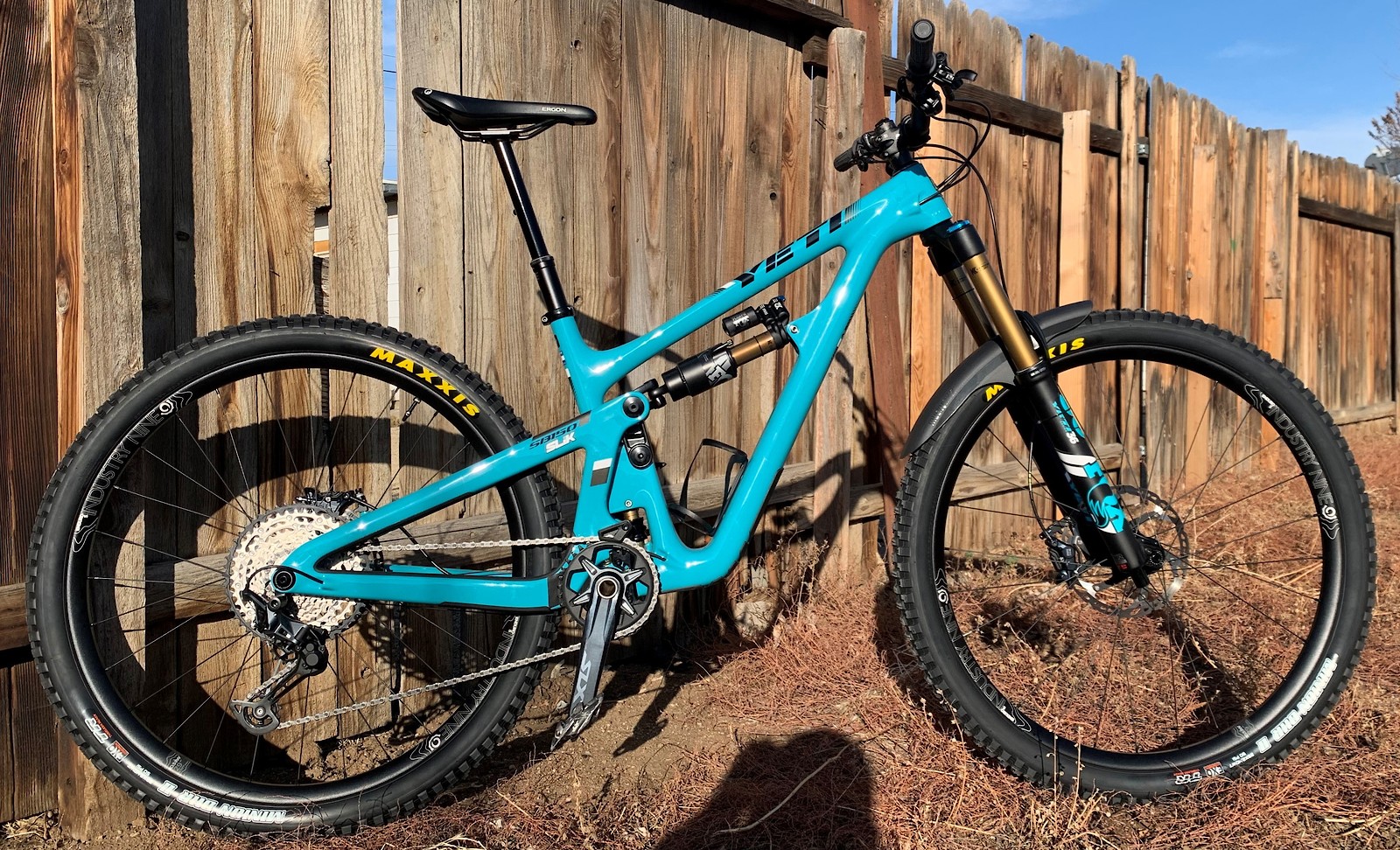 Dream "Budget" Yeti SB150 - TheMechanick's Bike Check - Vital MTB