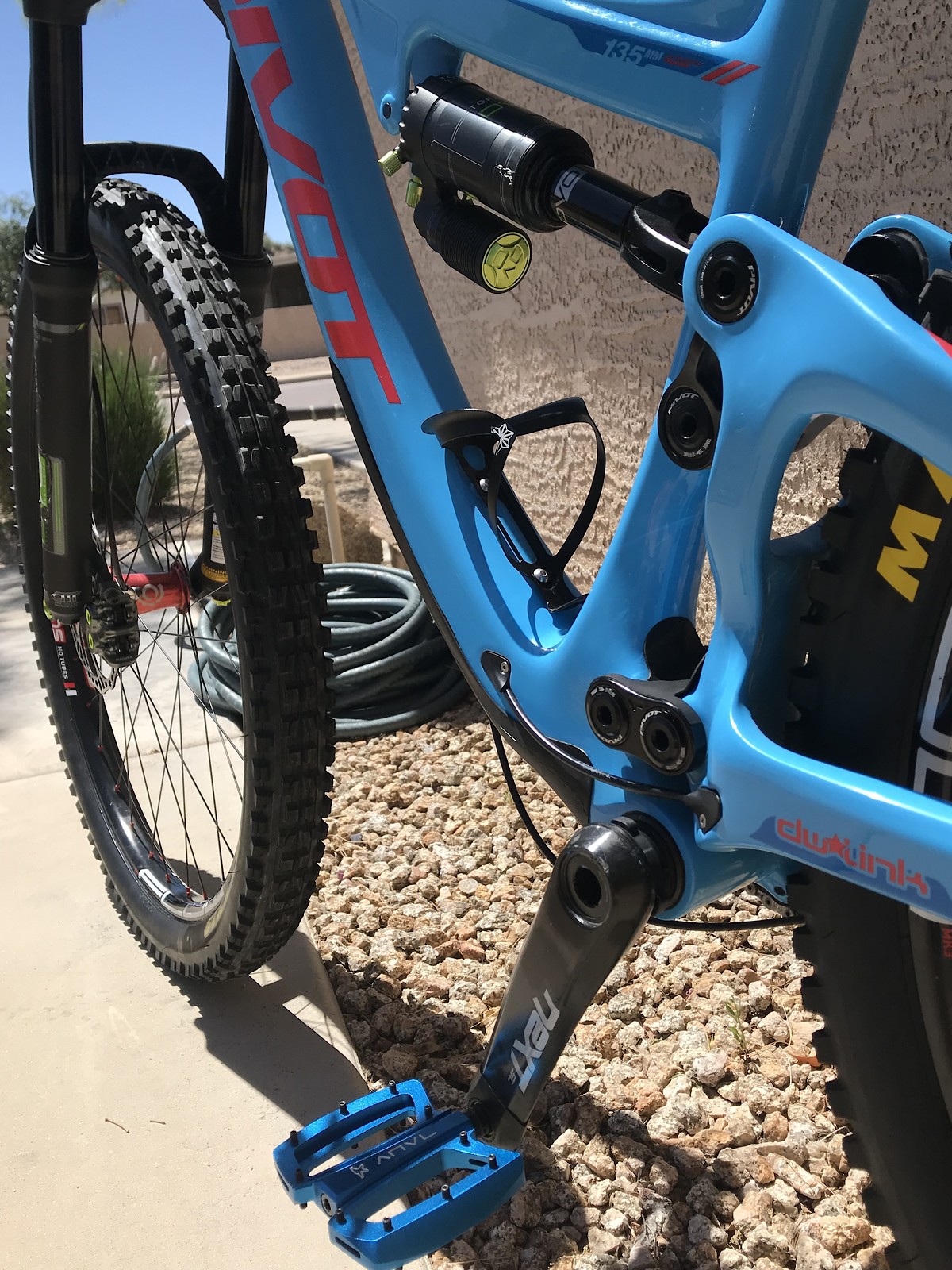 2018 Pivot Switchblade Pro X01 DVO - dford28's Bike Check - Vital MTB
