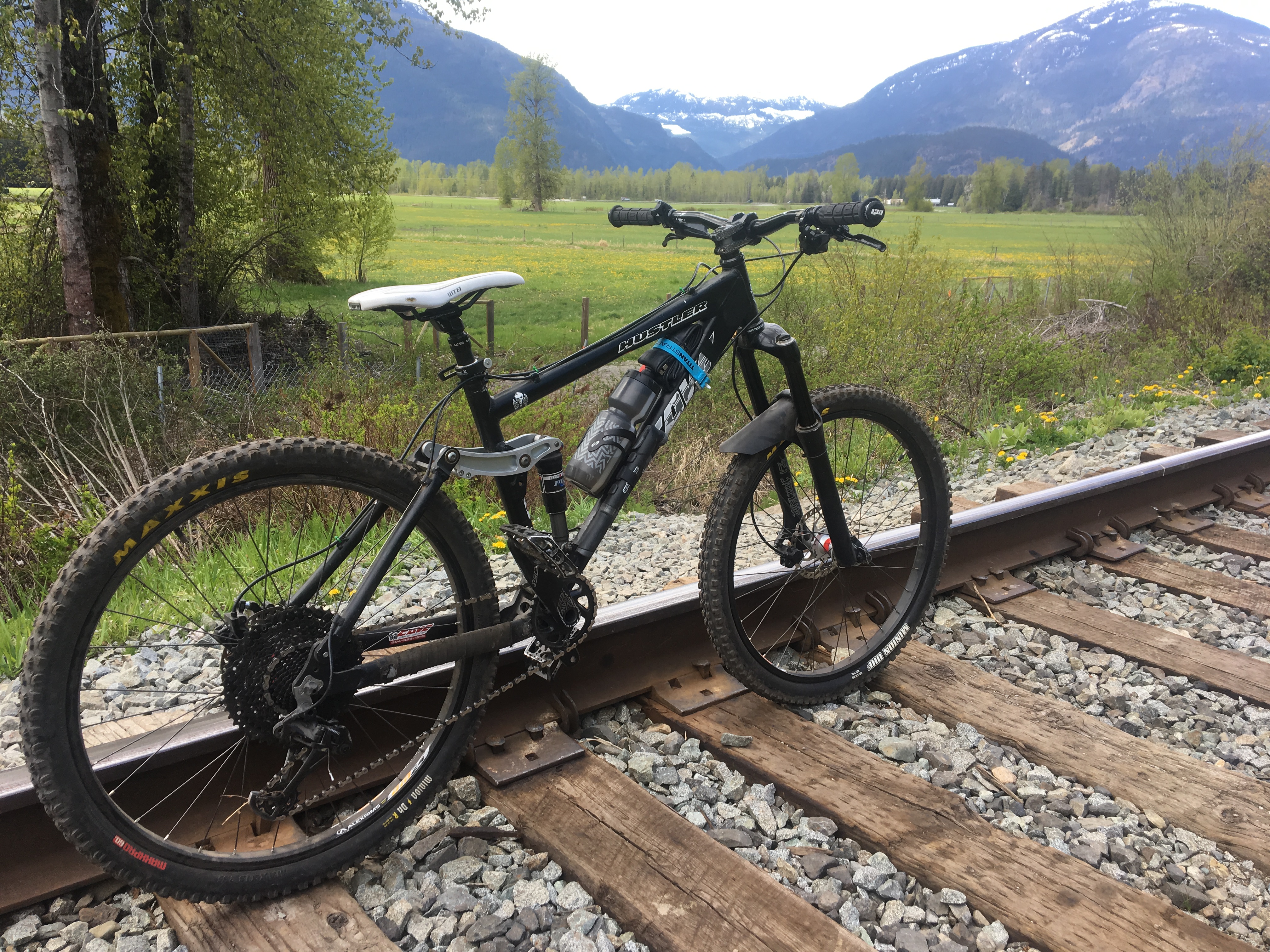 Old Cove Hustler 1x12 and dropper - Mike_Anderson's Bike Check - Vital MTB